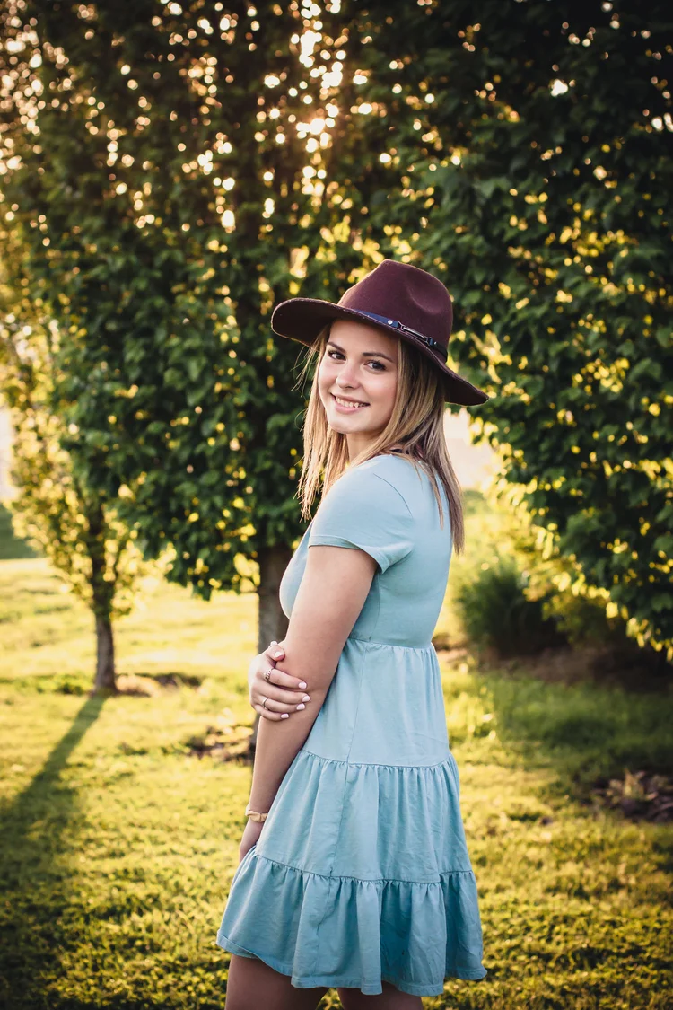 20 Senior Picture Ideas for a Truly Epic Shoot — NASHVILLE FAMILY PHOTOS