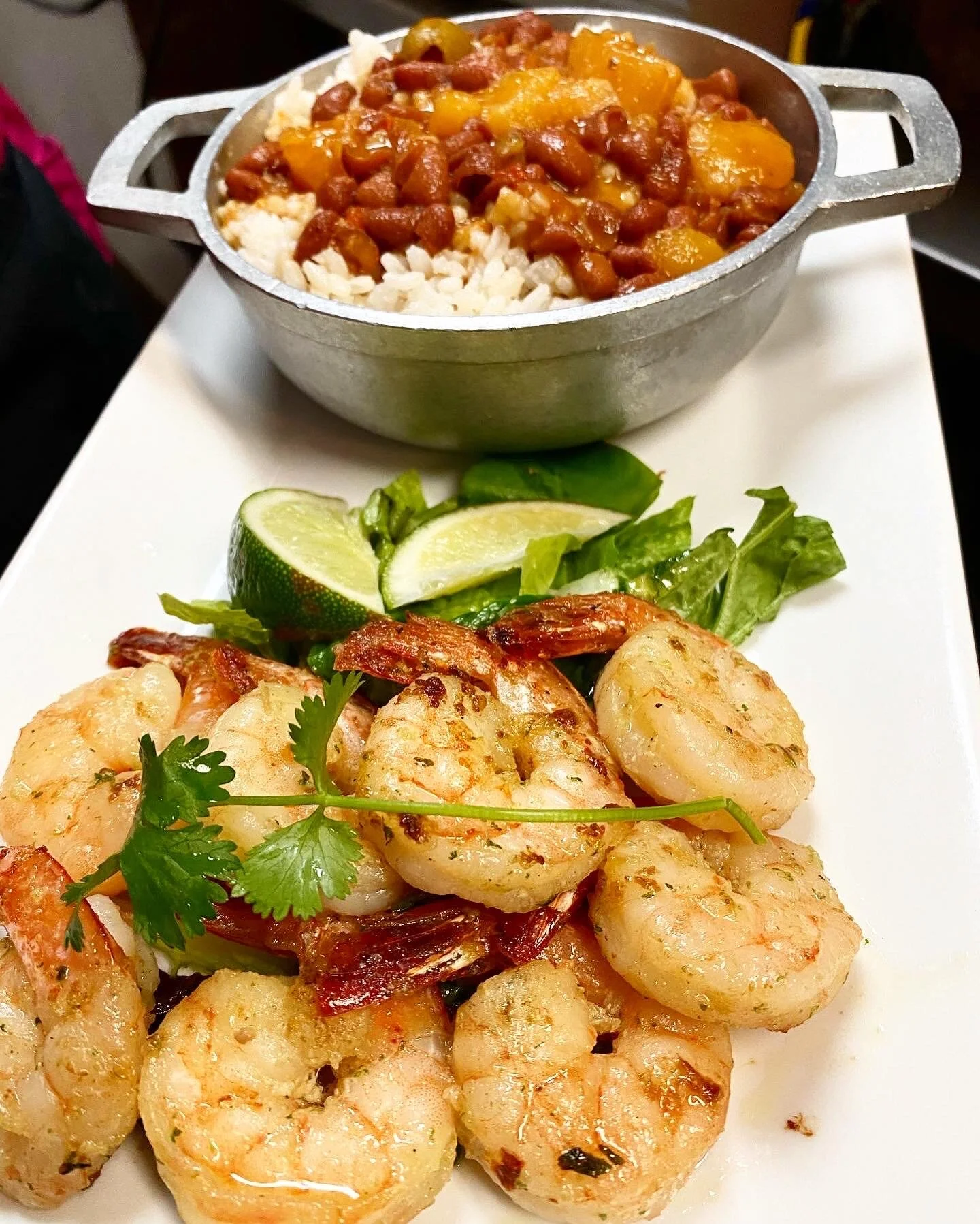 View Our Menu — Cafe Con Leche