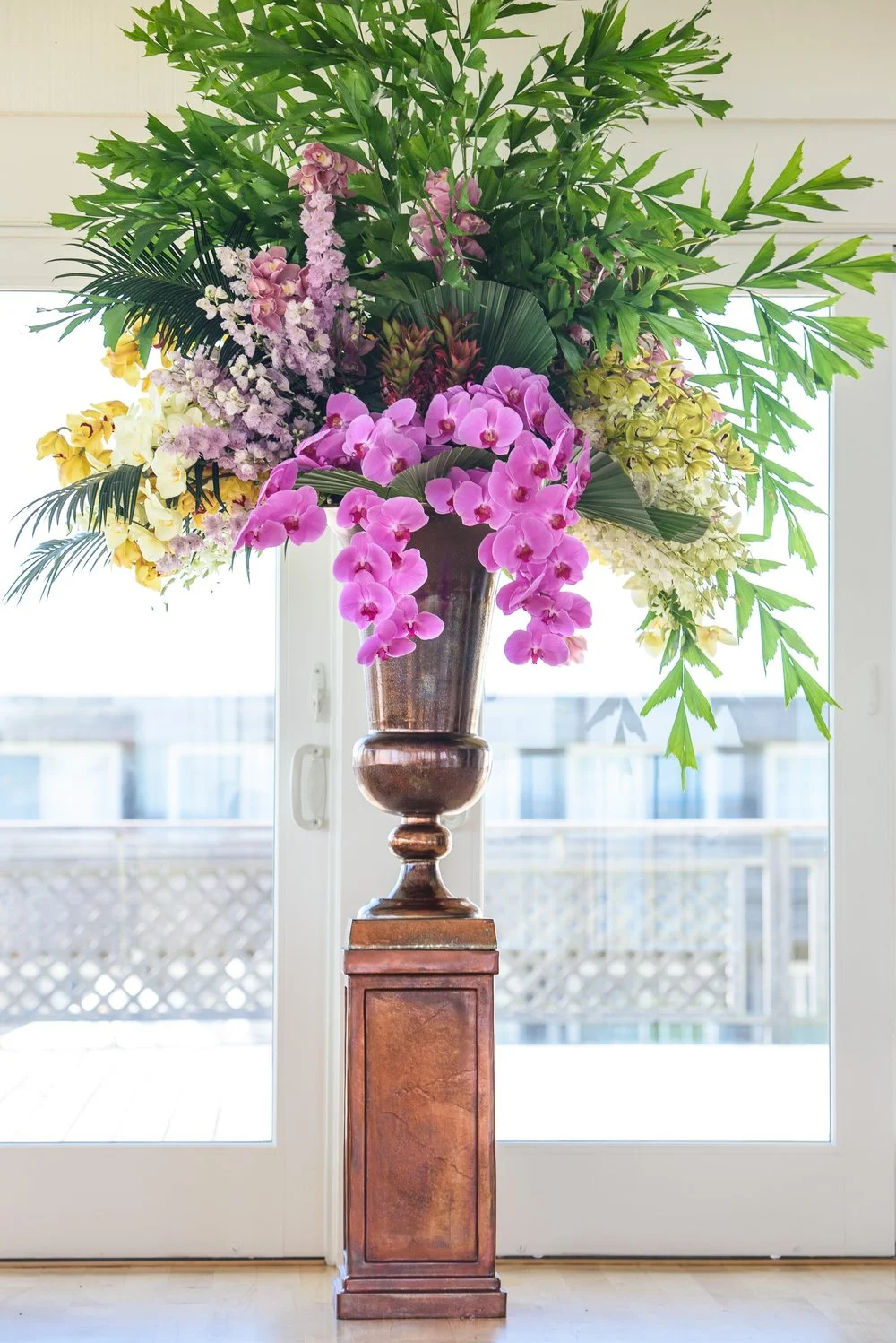 4 Tips on Creating a Dramatic Entranceway from an Event Designer