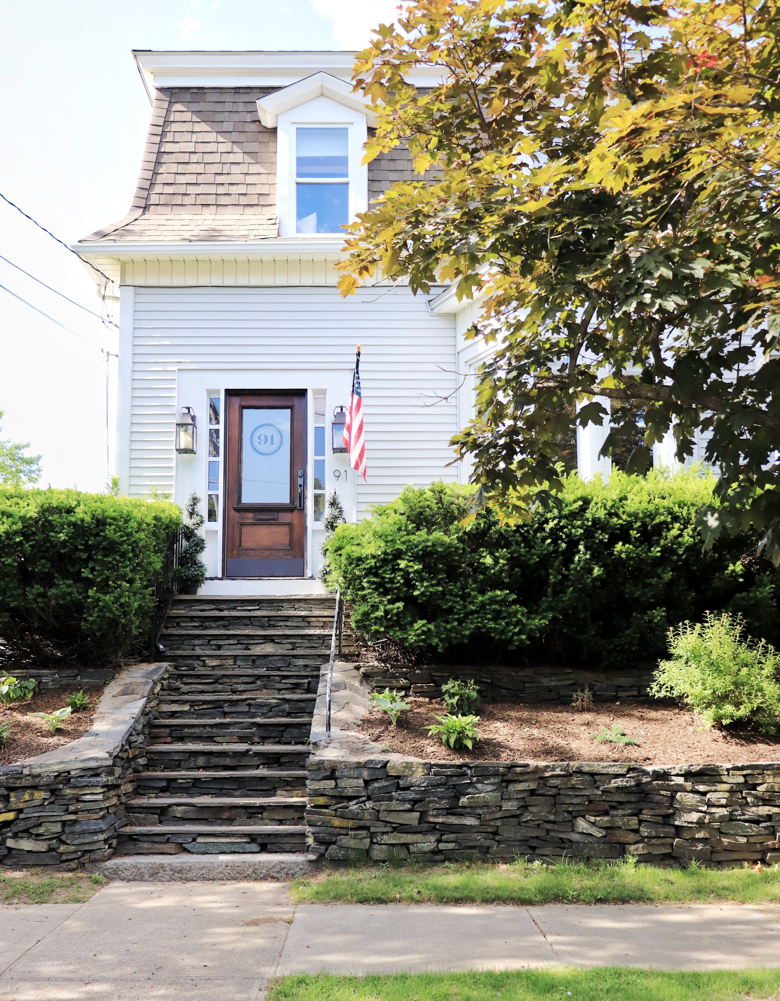 Home Tour // A Renovated 142-year-old Victorian With the Best Historic ...