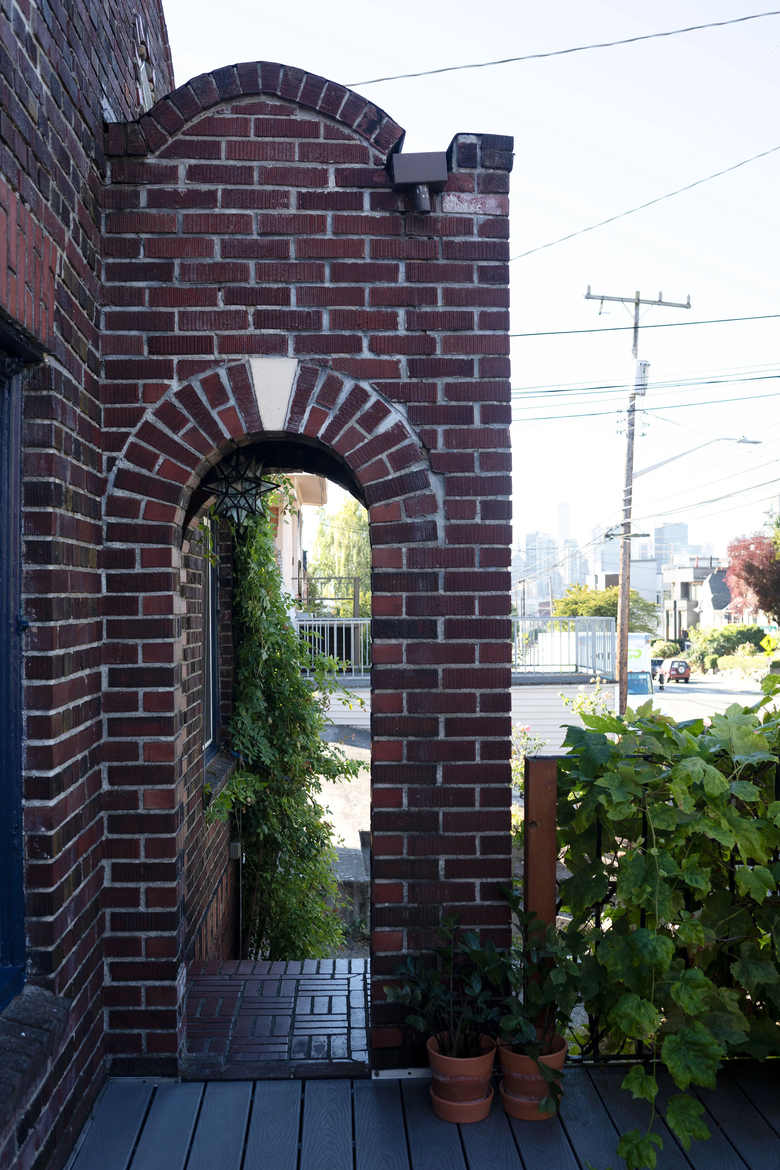 Home Tour // a Rundown Historic Home becomes a Charming Oasis in the ...