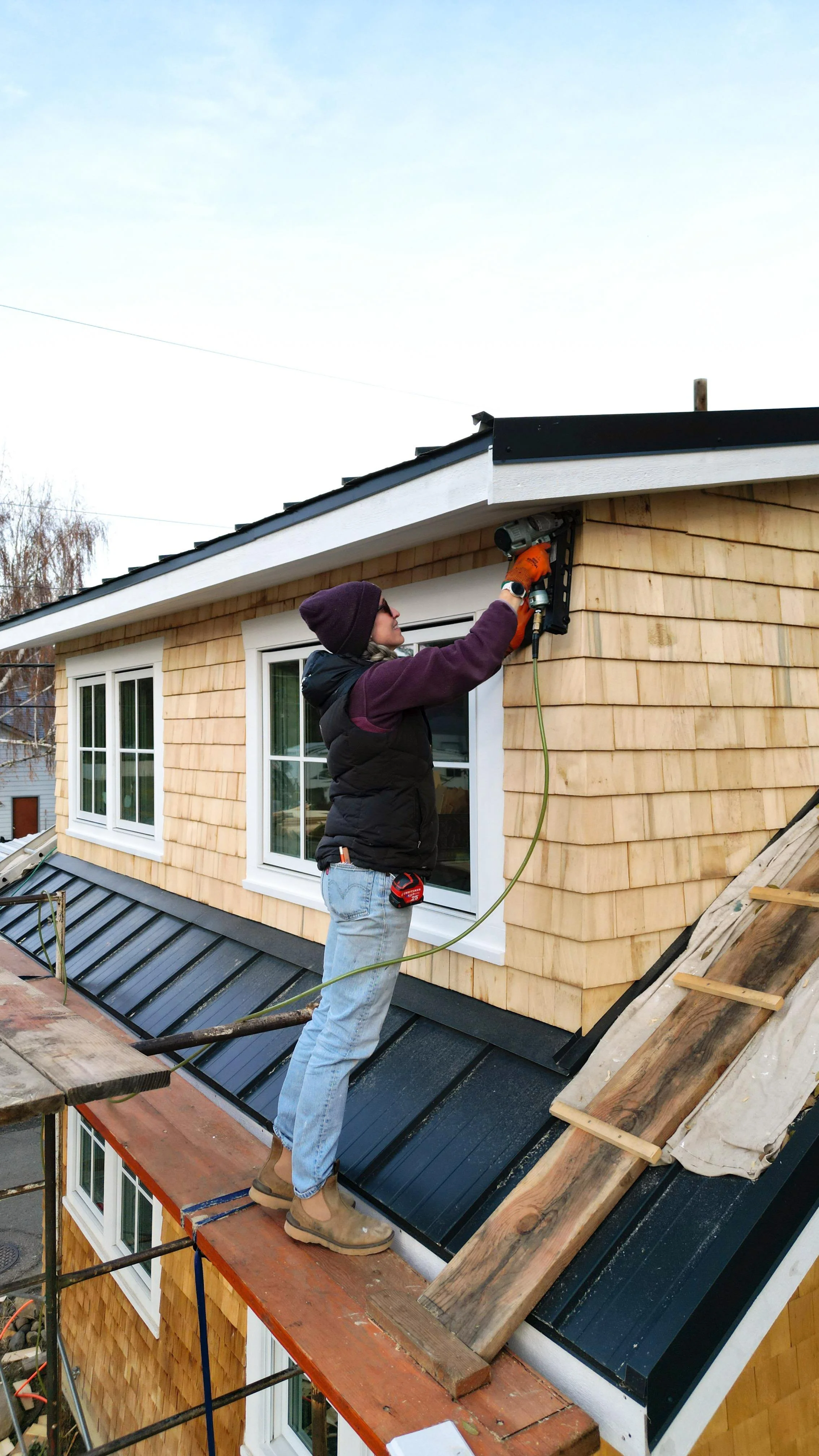 DIY Unlaquered Brass Gallery Rail (on a budget!) — The Grit and Polish