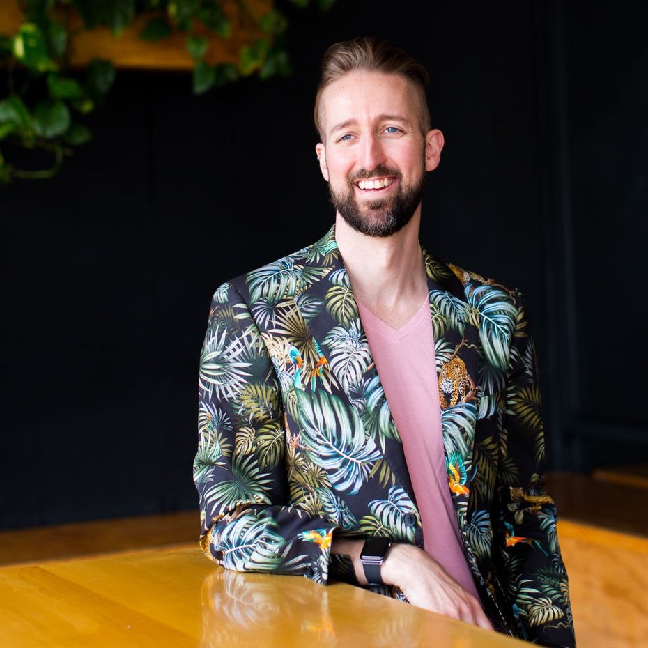 Isaac Watson Podcast One Sheet — Kickass Conferences