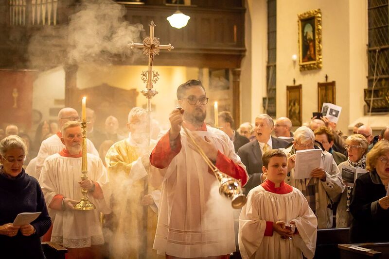 Servers' guild — St Peter's Eastern Hill