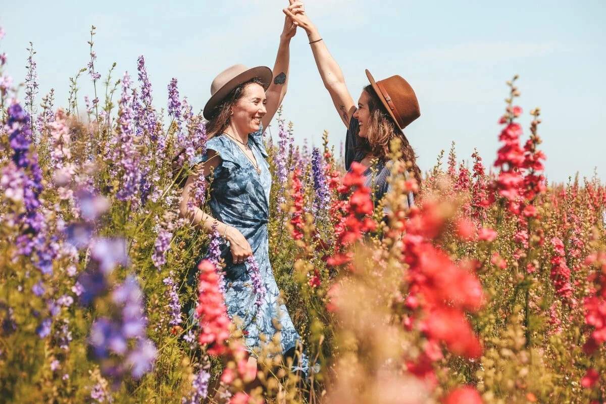 150 Awesome Travel Couple Quotes [Travel Love Quotes List!] — What's ...
