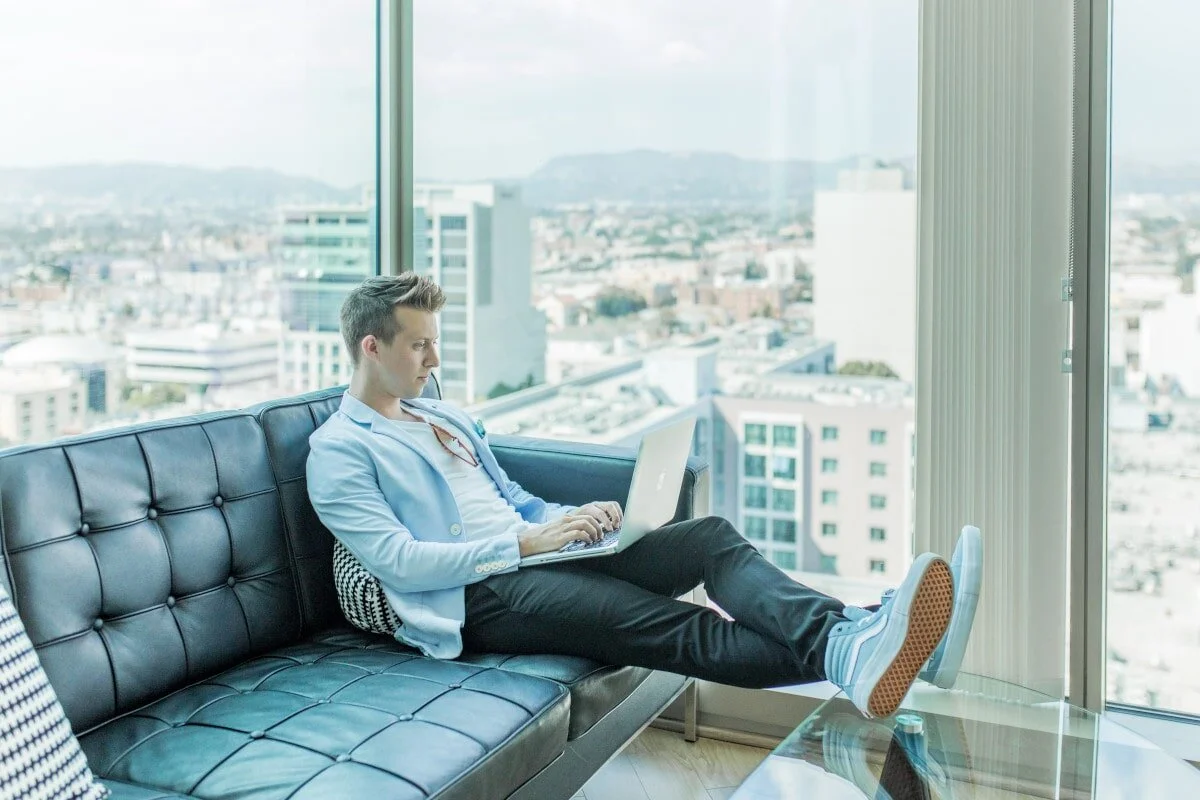 22 Best Jobs for Adventurers [2021 Adventurous Jobs List] — What's ...