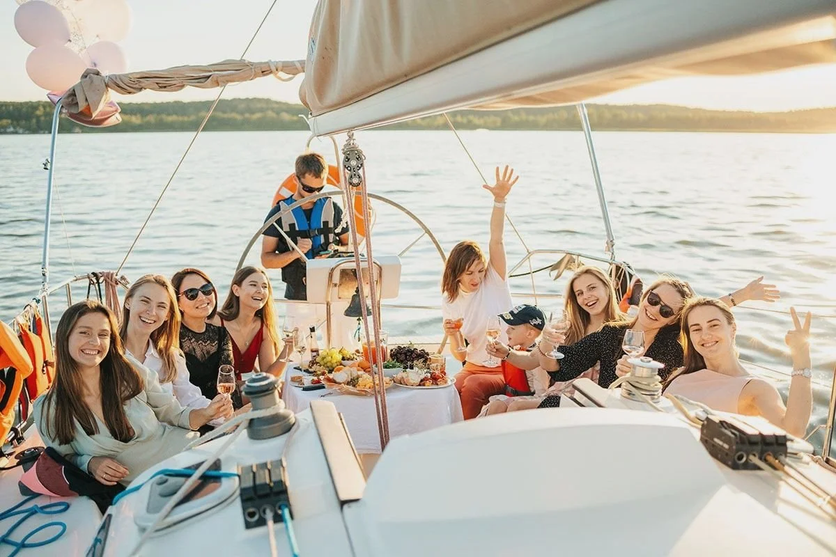 60 Brilliant Boat Puns and Boat Jokes to Enjoy — What's Danny Doing?