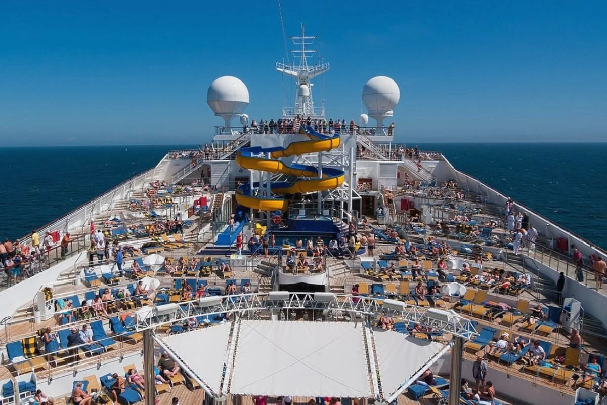 Top 16 Best Cruise for Adults [2024 Adult Only Cruises Guide] — What's ...