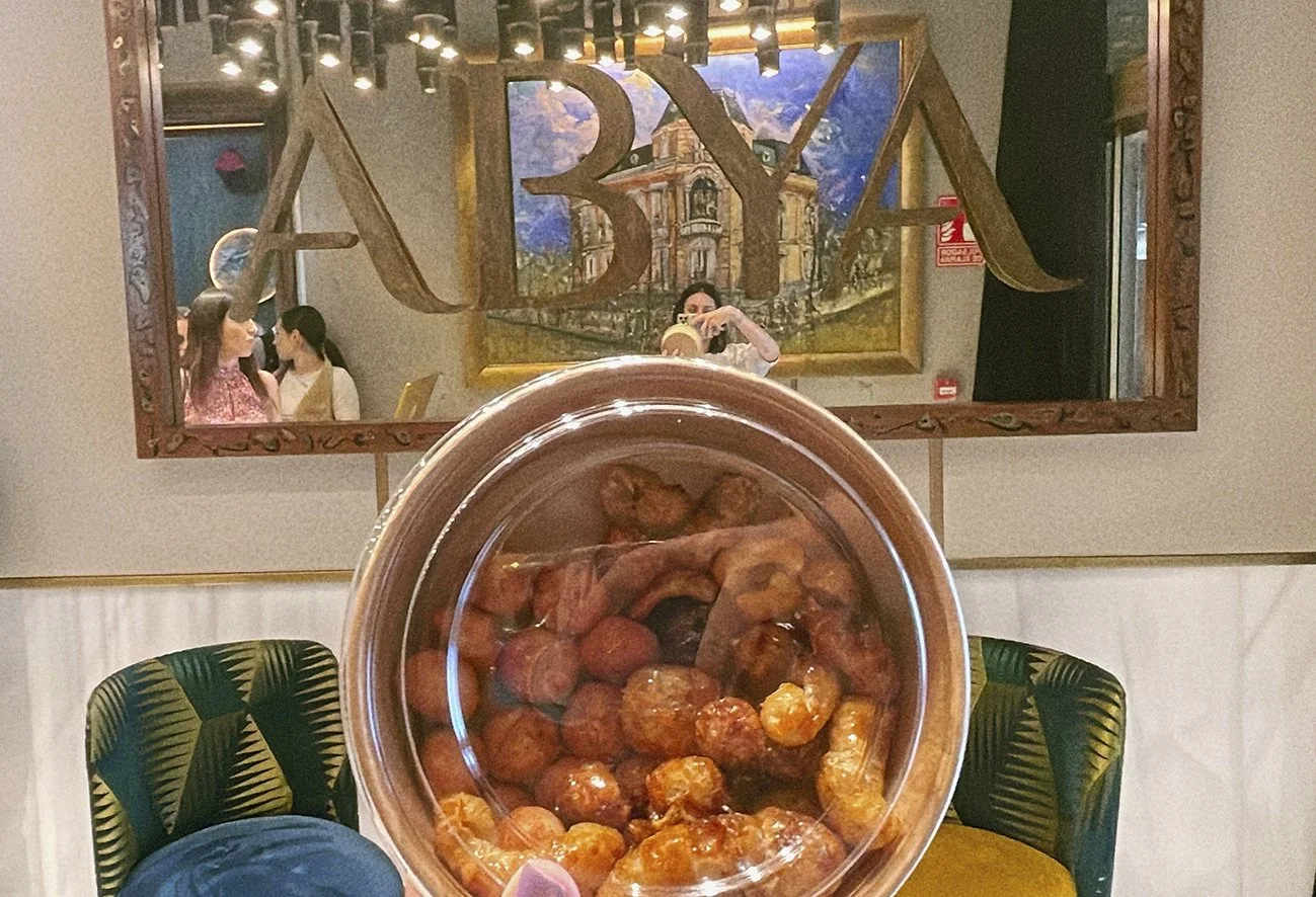 ABYA: el nuevo local de Madrid con guiños libres y latinos — Ligia ...