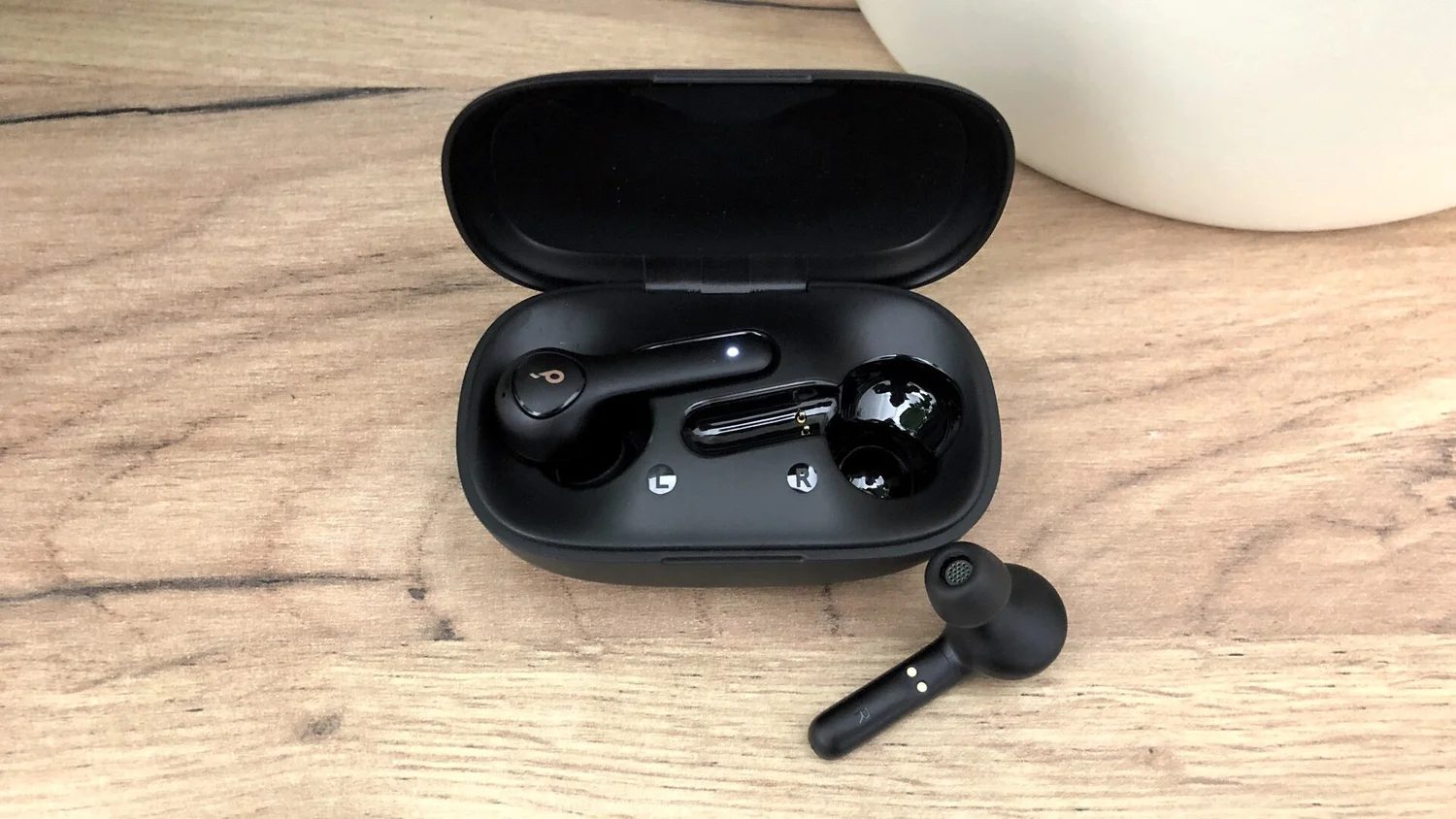 Anker Soundcore Life P2 review: The complete package