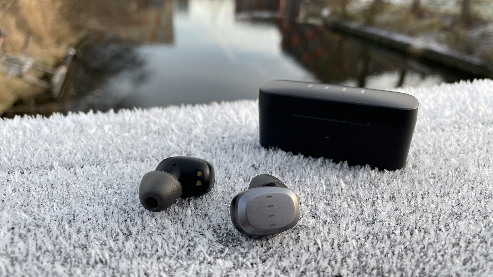 Fiil T1 Lite review: PHENOMENAL cheap wireless earbuds