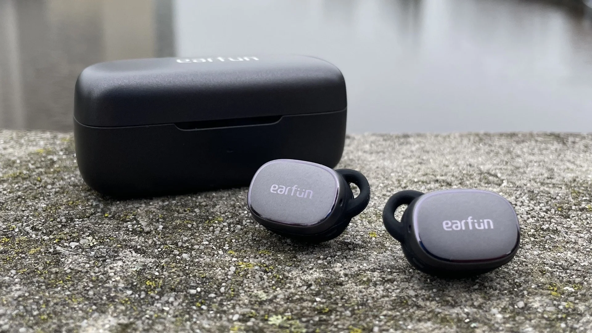 Earfun Free Pro 3 vs SoundPEATS Air4 Pro review: Which wins?