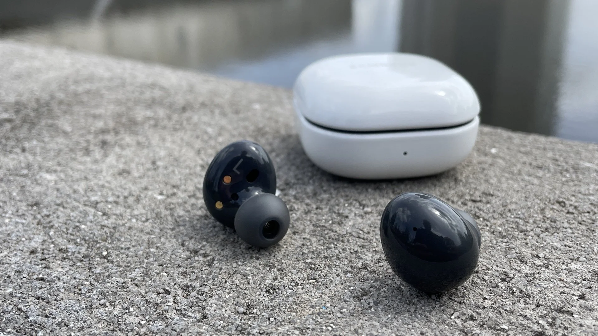 The Best Wireless Earbuds for Music under $100 - May 2025