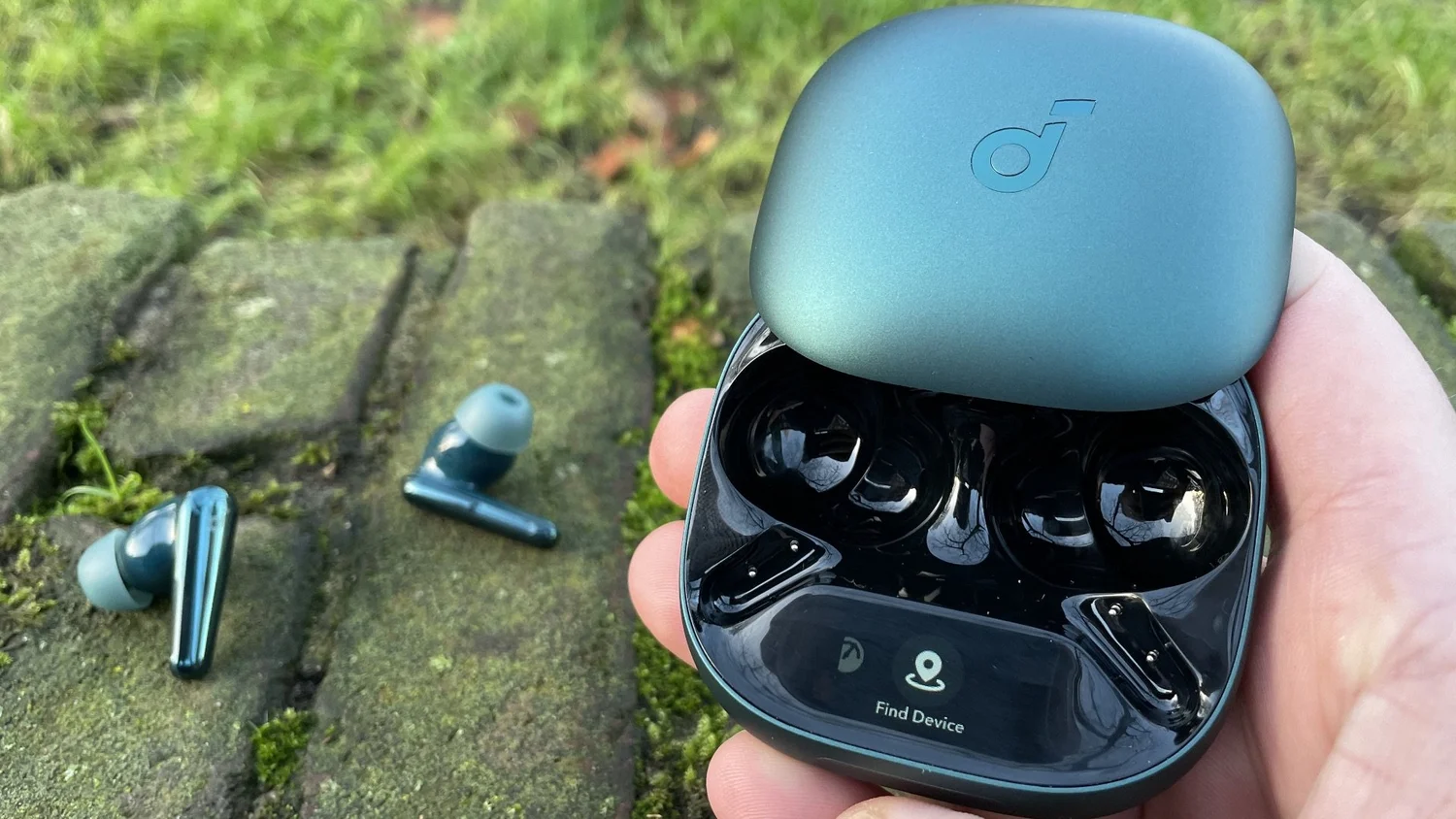Soundcore Liberty 5 review: Near-perfect business earbuds
