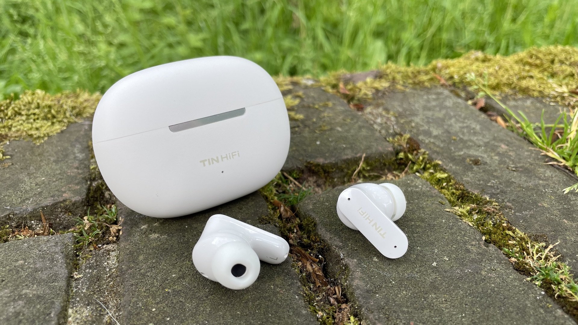 Tested: Best Cheap Wireless Earbuds under $50 - April 2025