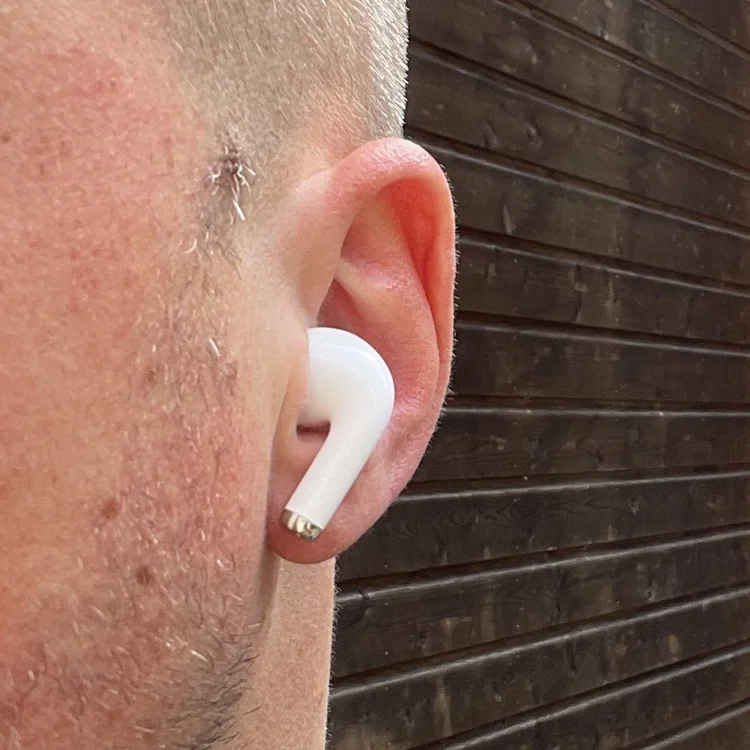 Tested: The top 15 most popular $5 earbuds from AliExpress