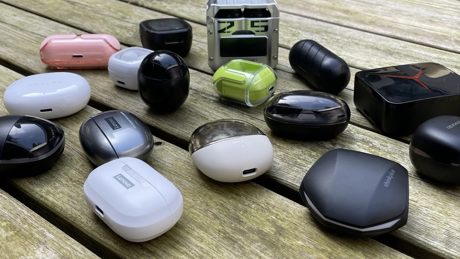 Tested: The top 15 most popular $5 earbuds from AliExpress