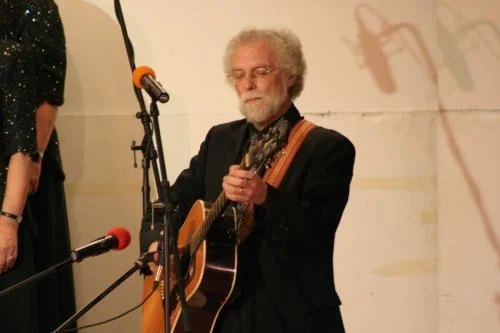 David Burger — JewishChoralMusic