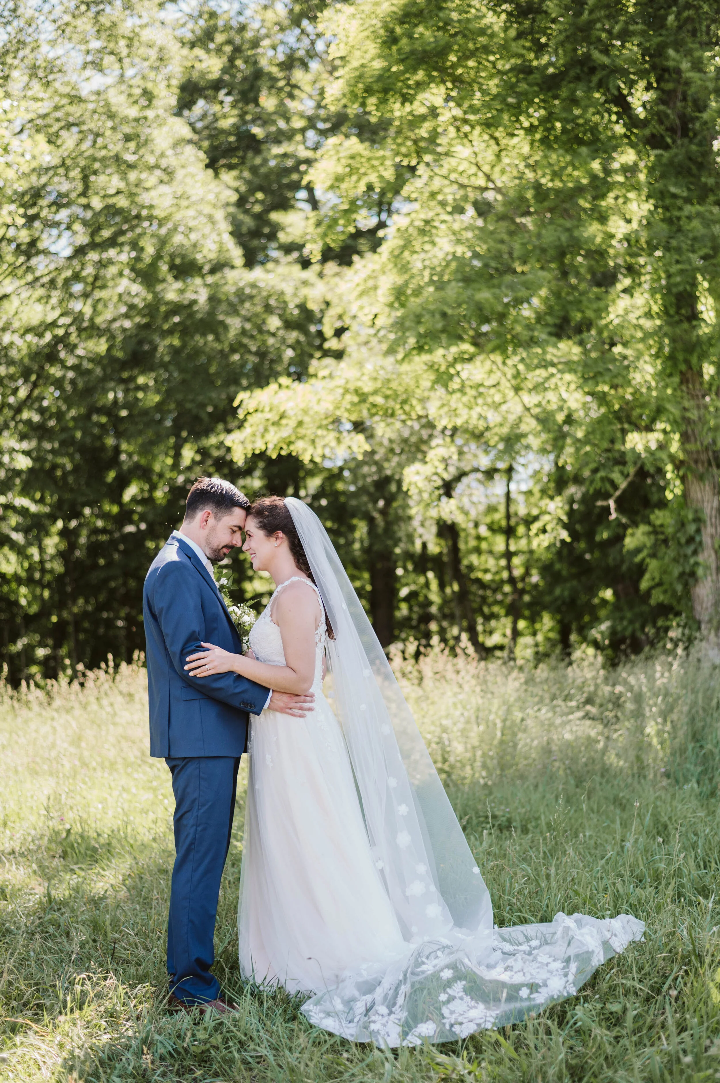 The Cadle Farm Wedding Photos | Grassy Meadows, WV Photographer | Emma ...