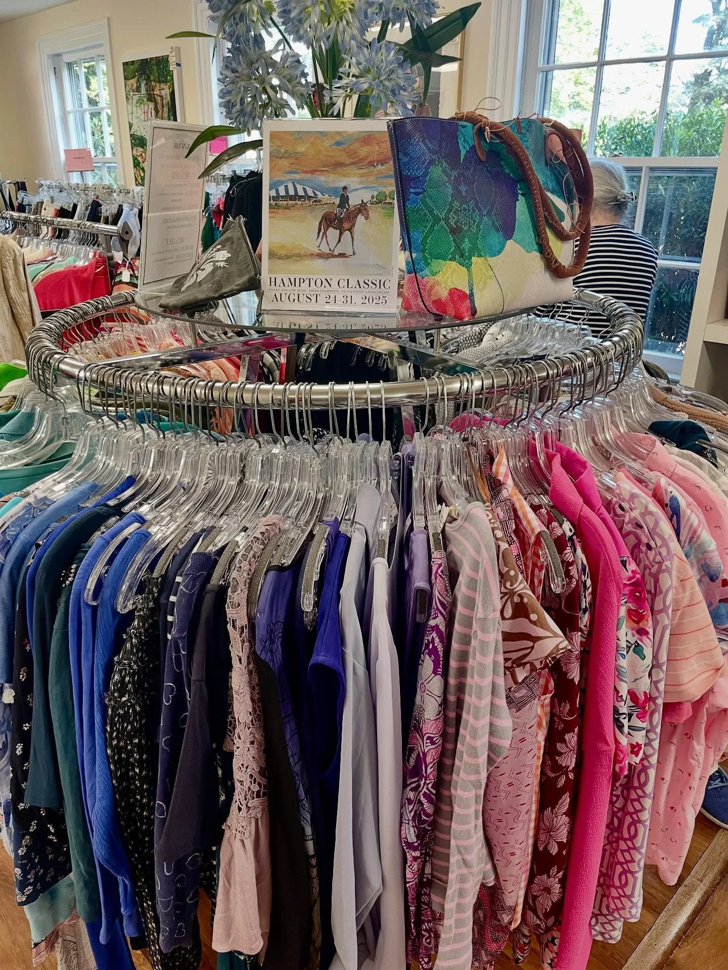 Thrift Shops — LVIS