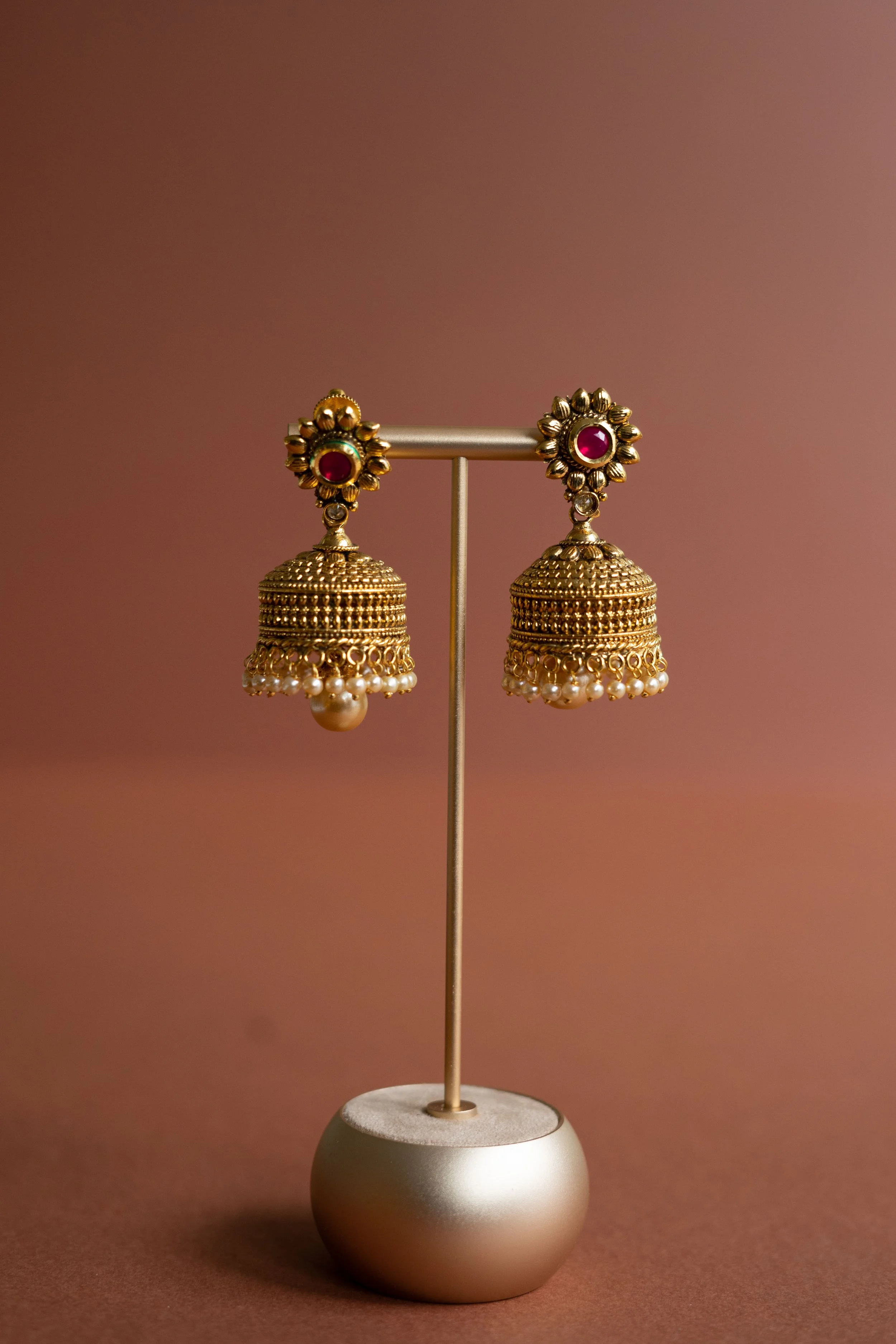 Jhumkas Online Shopping | Buy Jhumkis Collections in UK - Loukiya