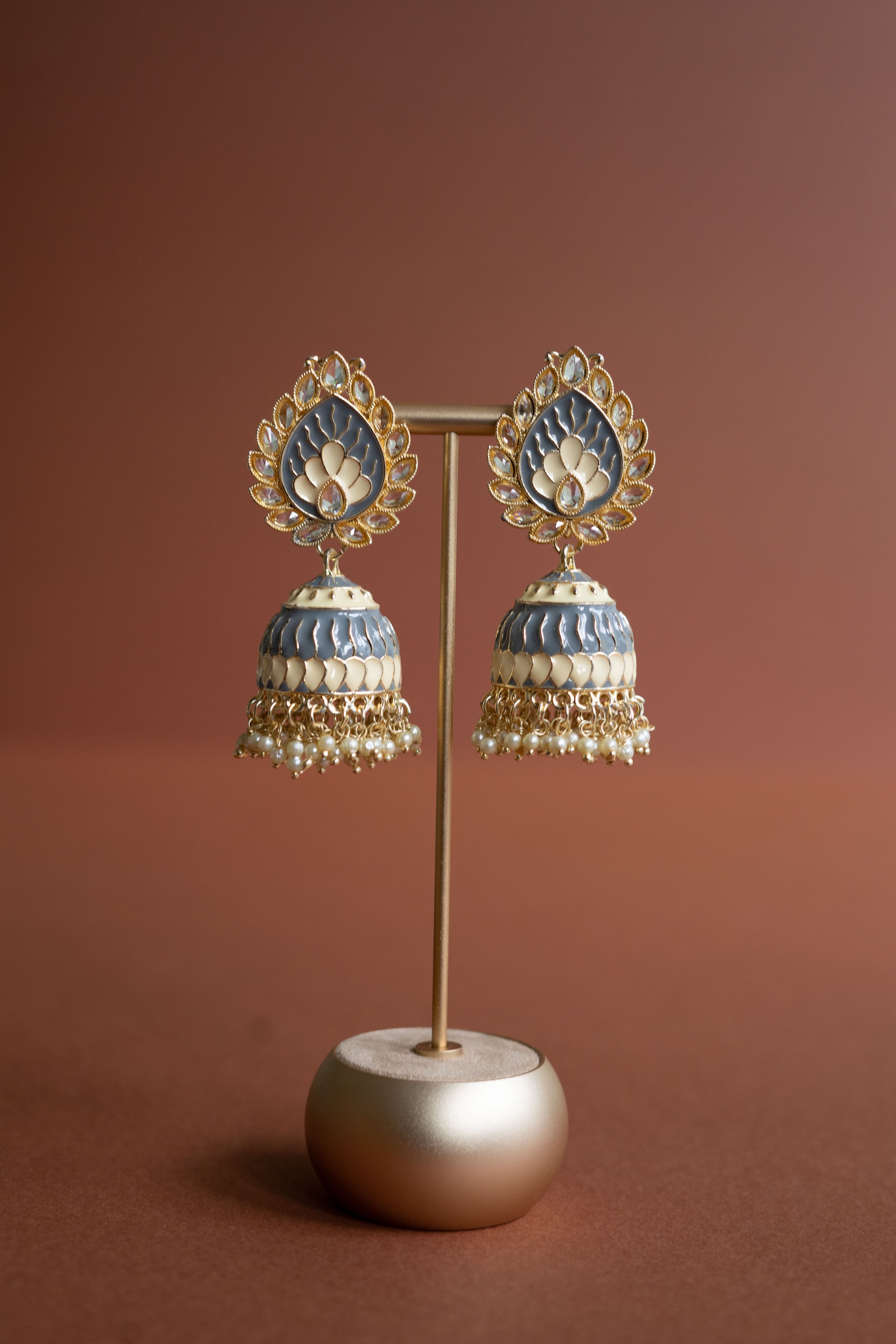 Jhumkas Online Shopping | Buy Jhumkis Collections in UK - Loukiya
