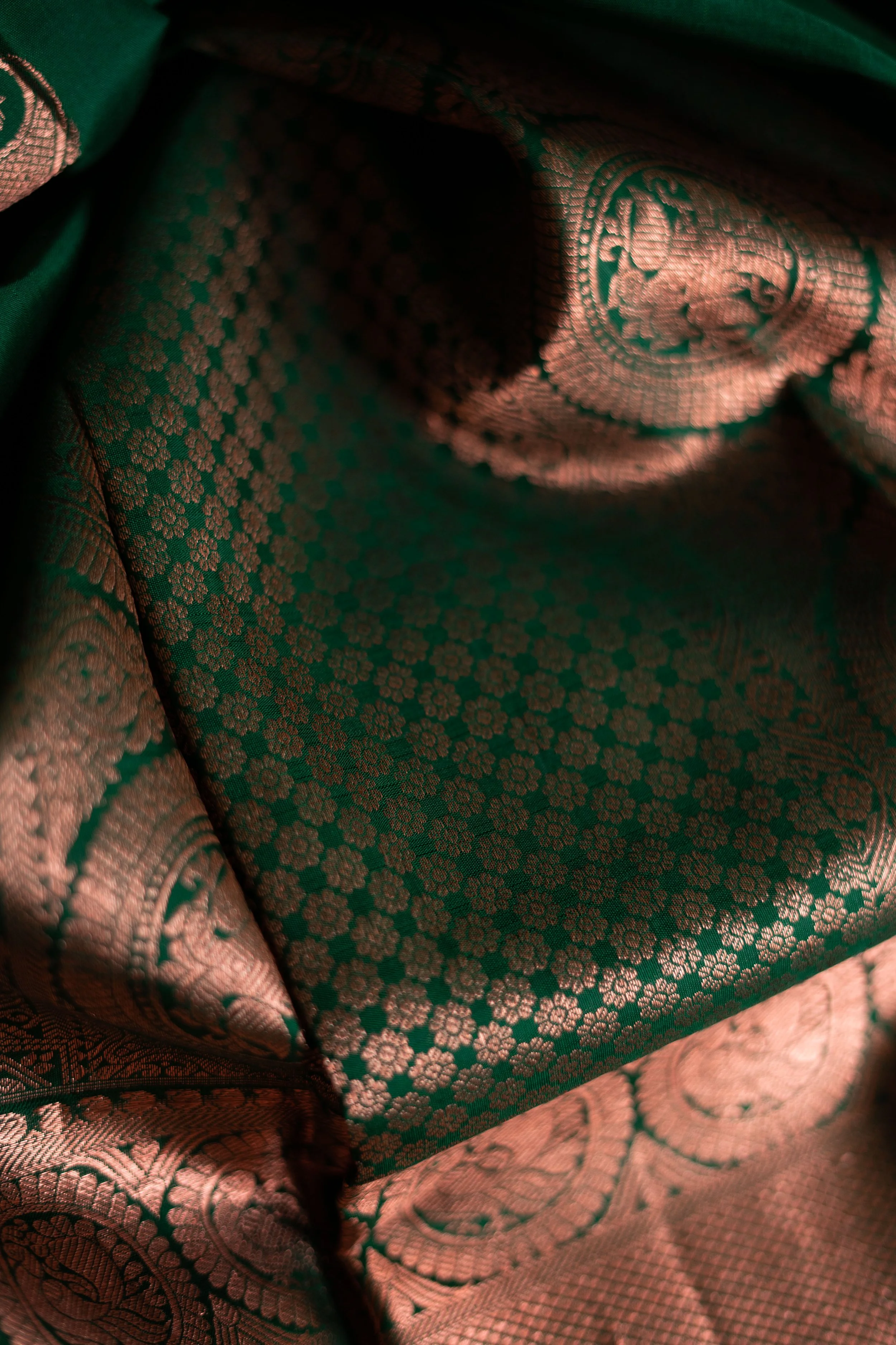 Dark Green Kanchipuram Silk Saree with Long Border