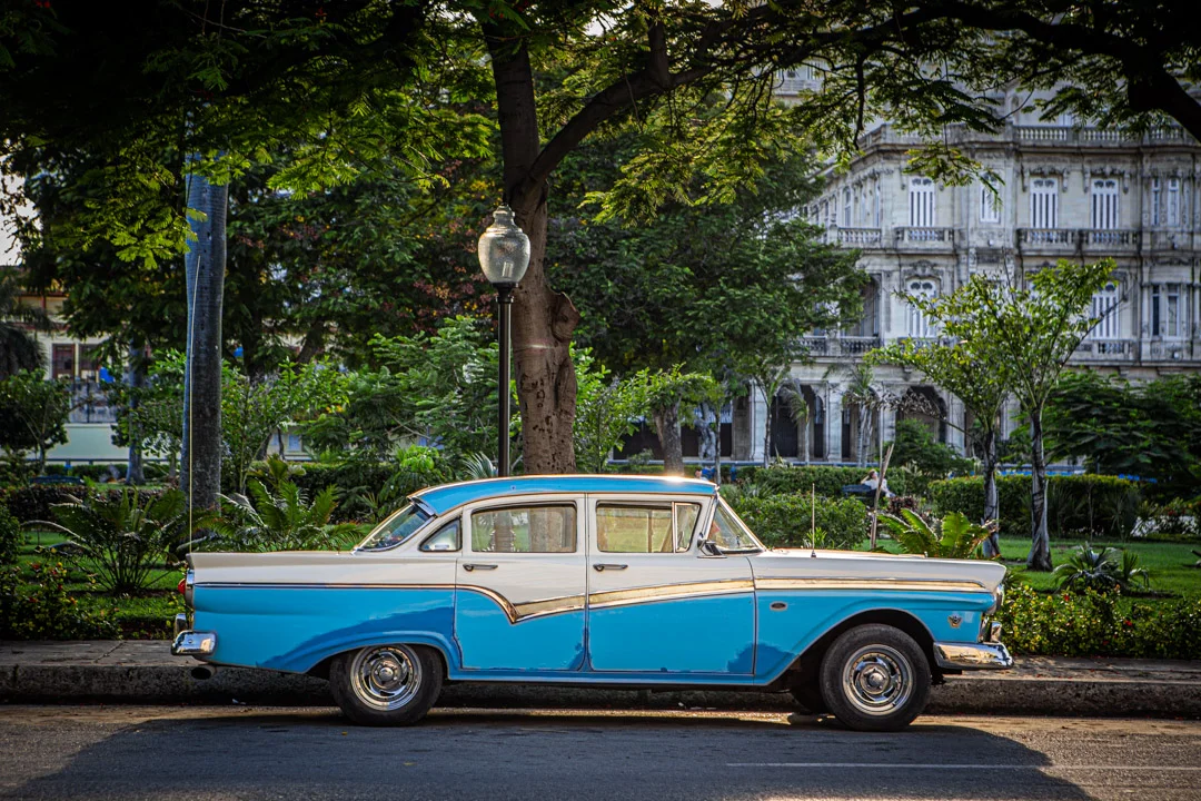 Cars of Cuba — PETE DADDS PHOTOGRAPHY