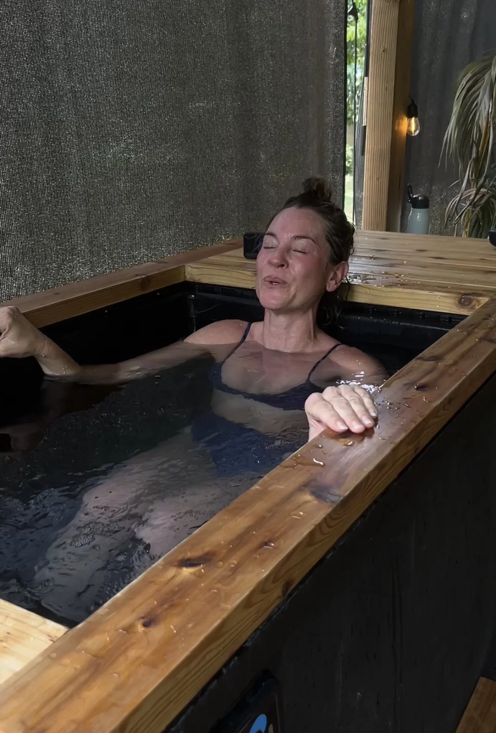 Taking The Cold Plunge - The Wellness Trend I Tried — Babe On A Mish