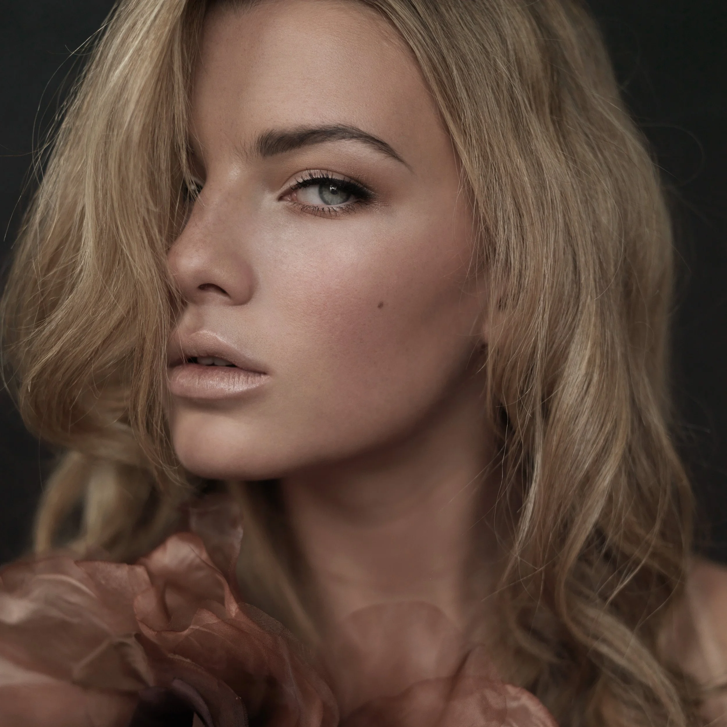 Simon Songhurst | Photographer & Filmmaker | London