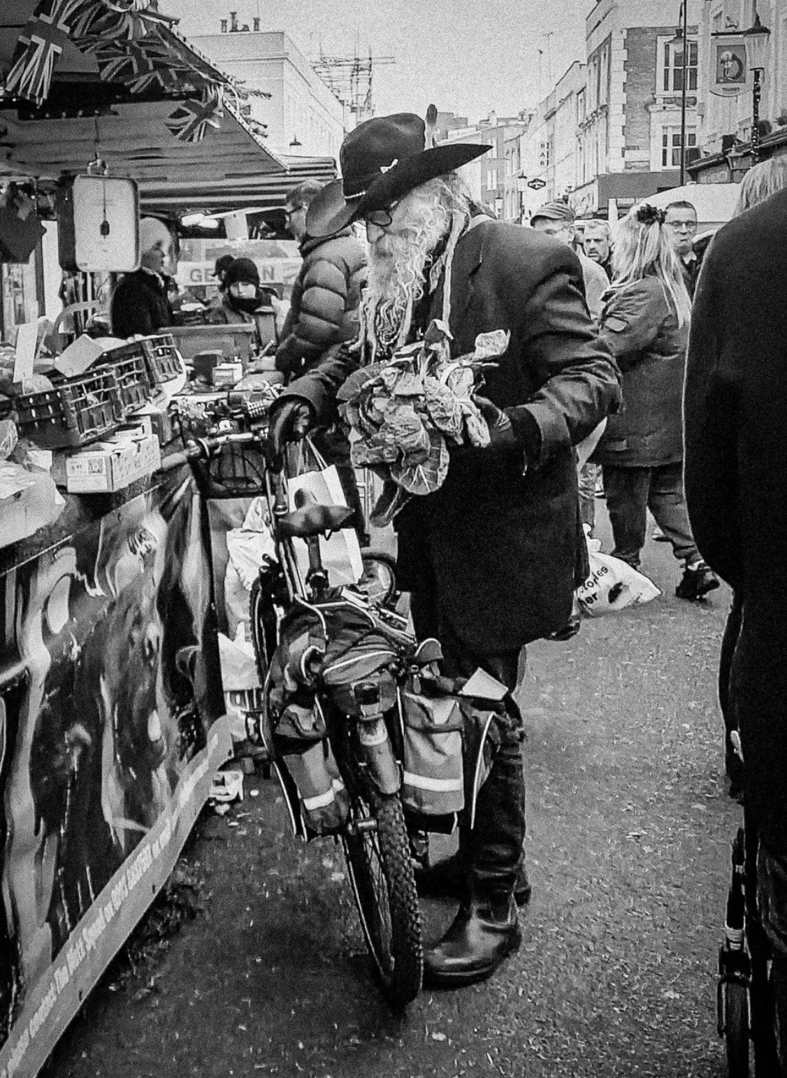 Street Portrait Photographer — SIMON SONGHURST