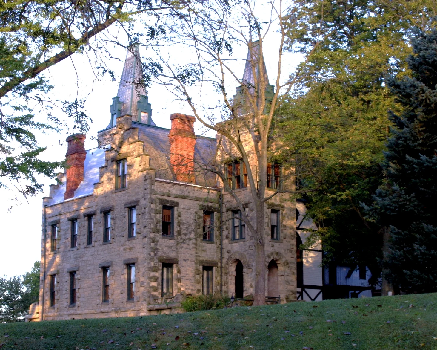 A Look Around — Piatt Castle