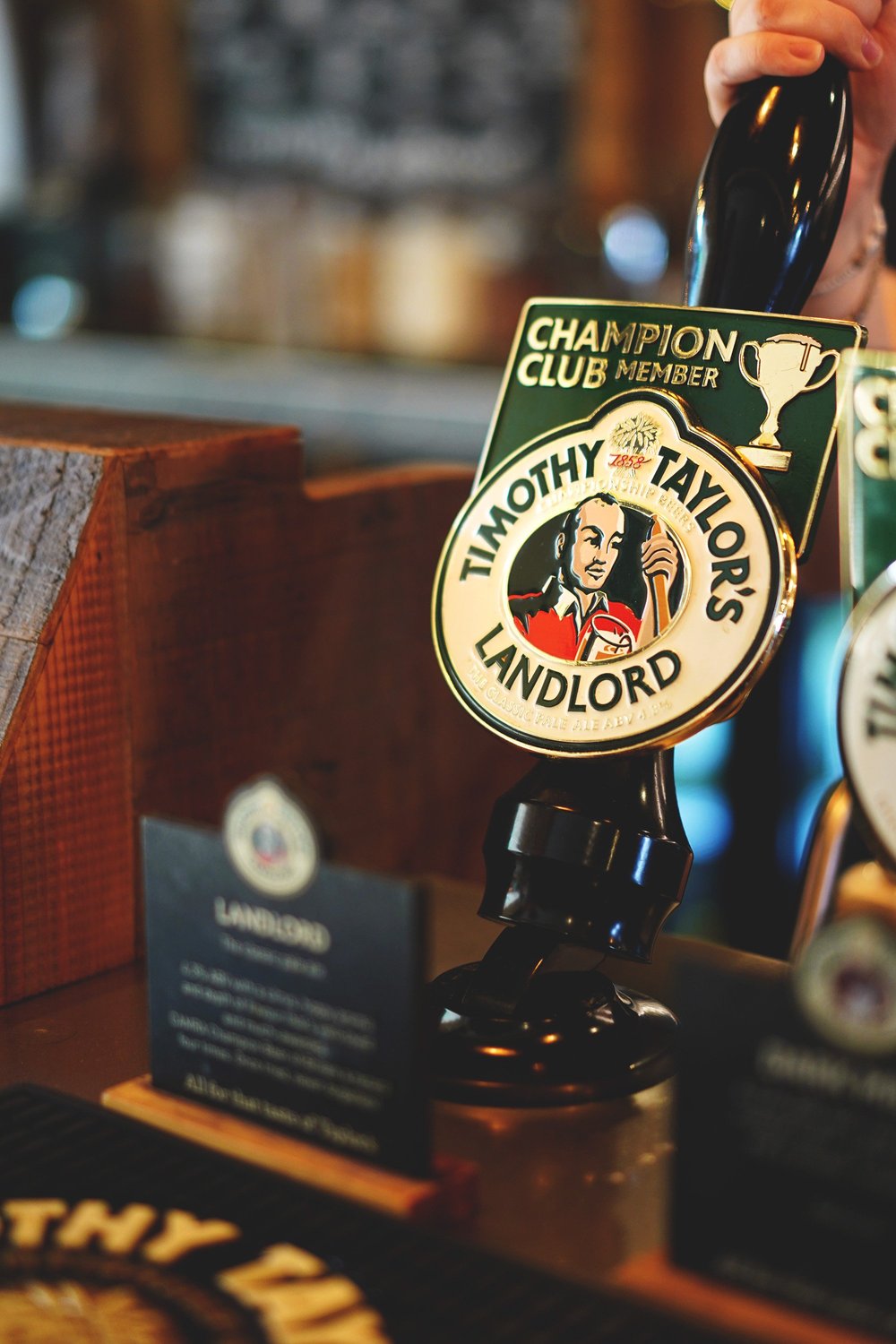 Timothy Taylor’s Landlord — A Polyptych of a Pint — Pellicle