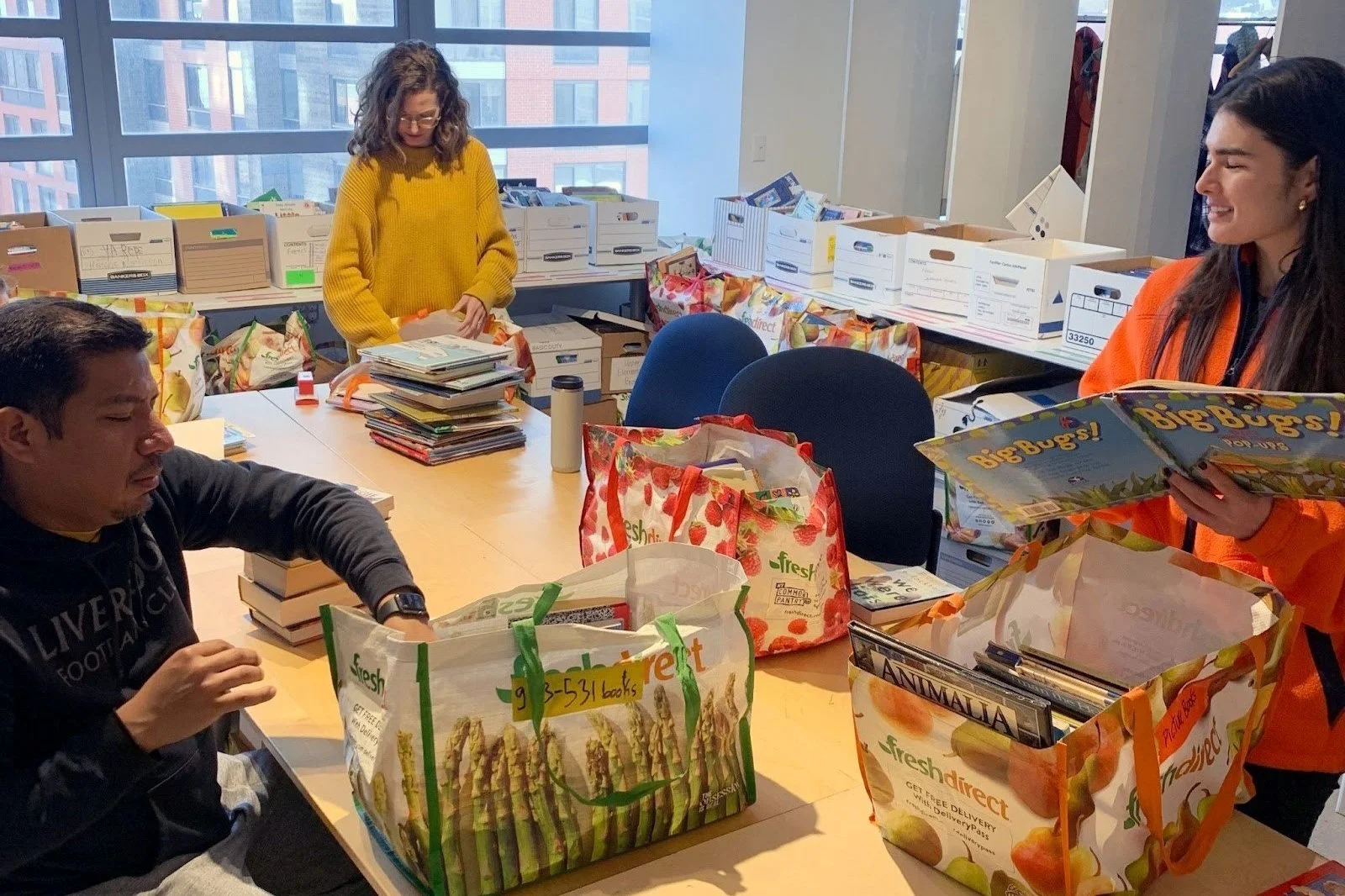 Volunteer — Brooklyn Book Bodega