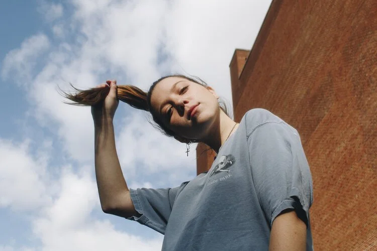 Introducing Maddy Davis — IndieWavves