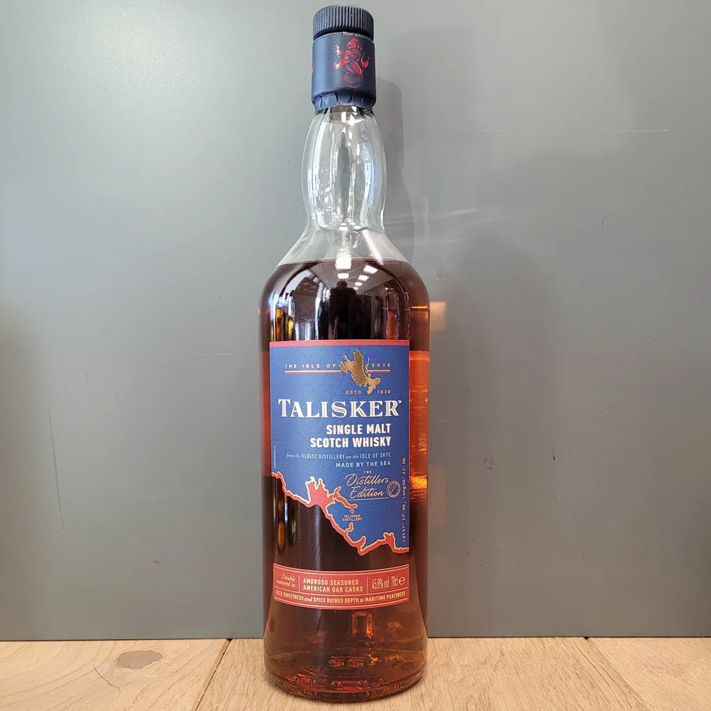 Talisker Distillers Edition 2022 — Whisky Saga