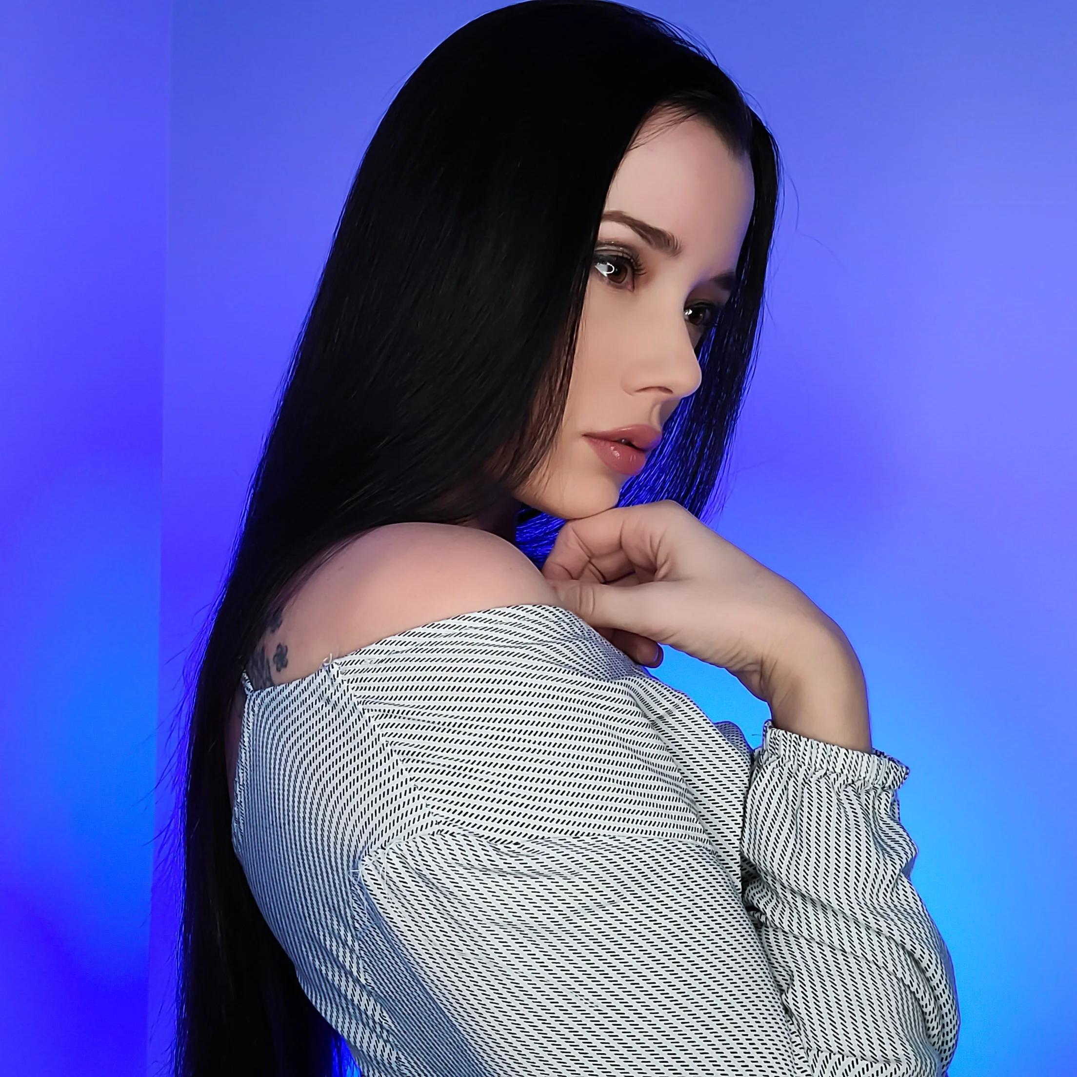 Jennifer Victor: "Stranger" — The Singer's Company - Start Your Singing ...