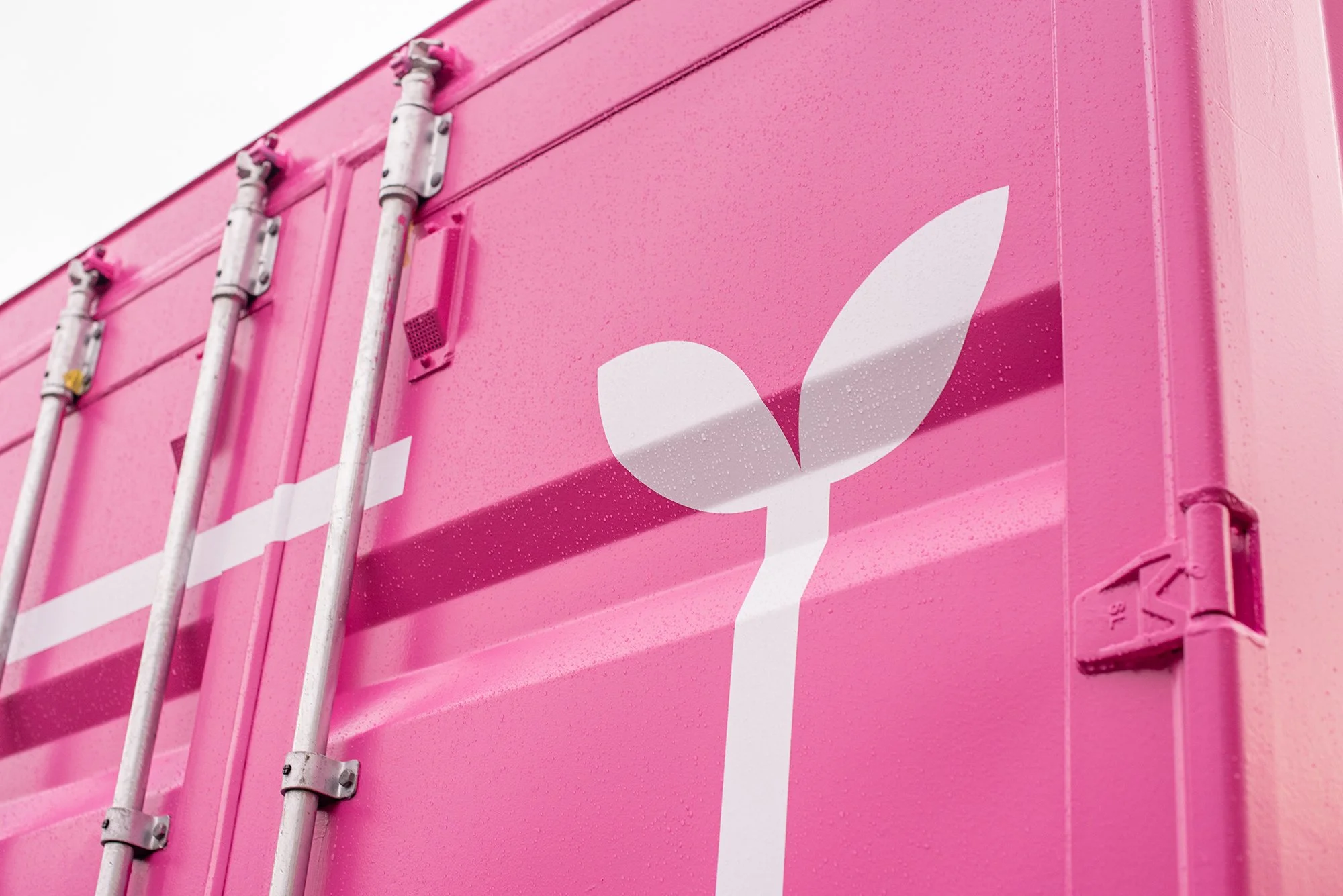 DROP & GROW Aeroponic Container Farm System | LettUs Grow