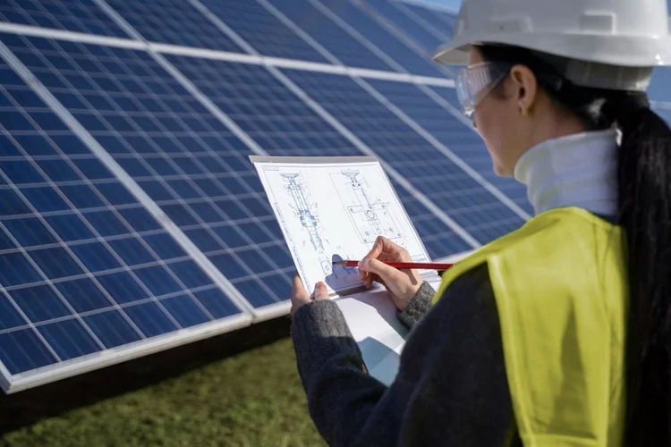 Energy Efficiency in Solar Panels: Key Facts Explained — Exactus Energy