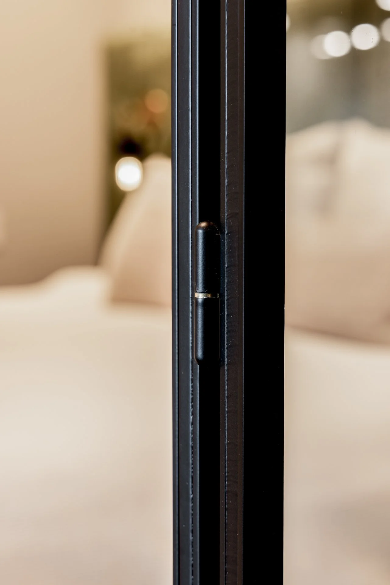 FREEMAN FABRICATION - Custom Fabrication & Furniture Design