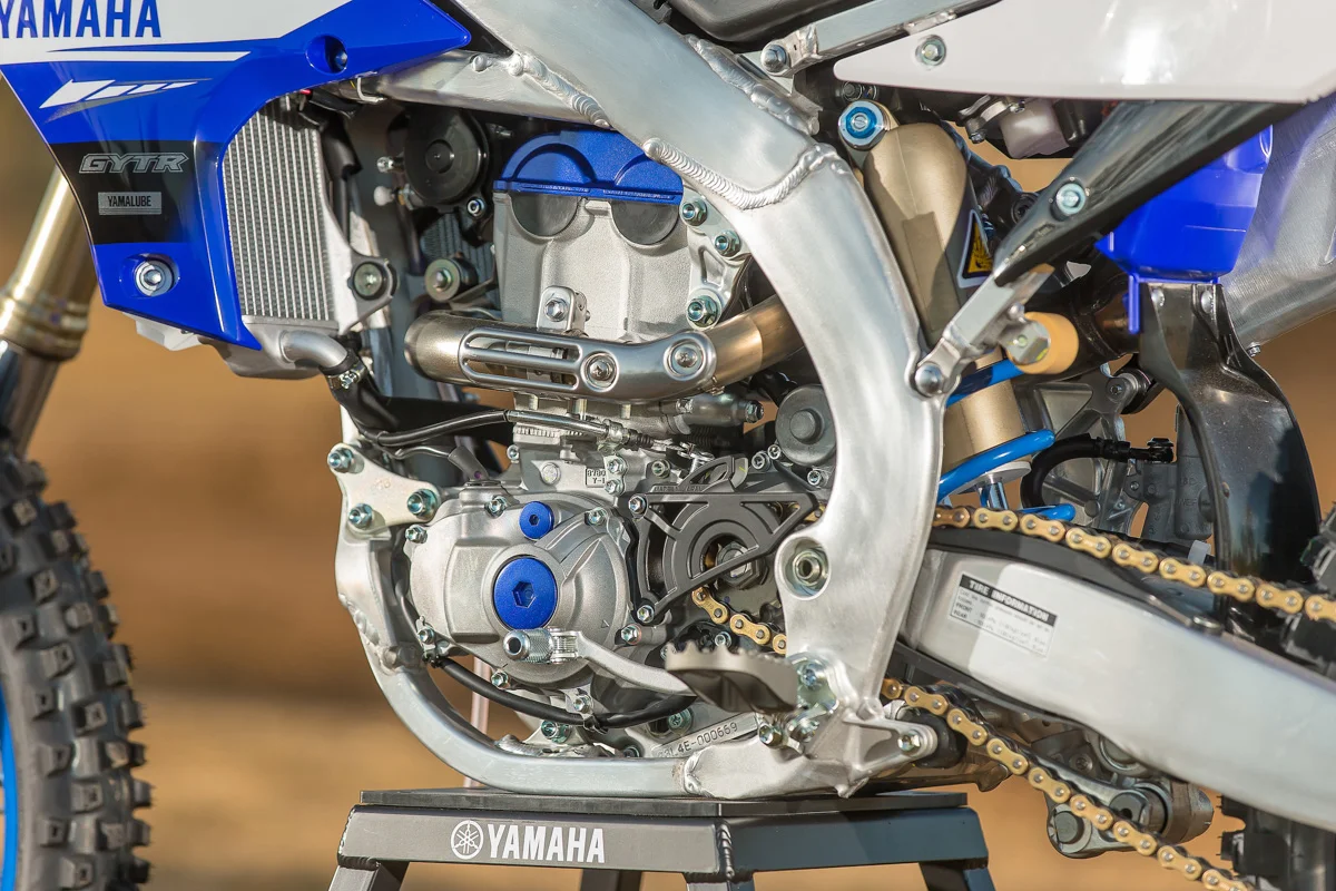Yamaha yzf 250 engine online