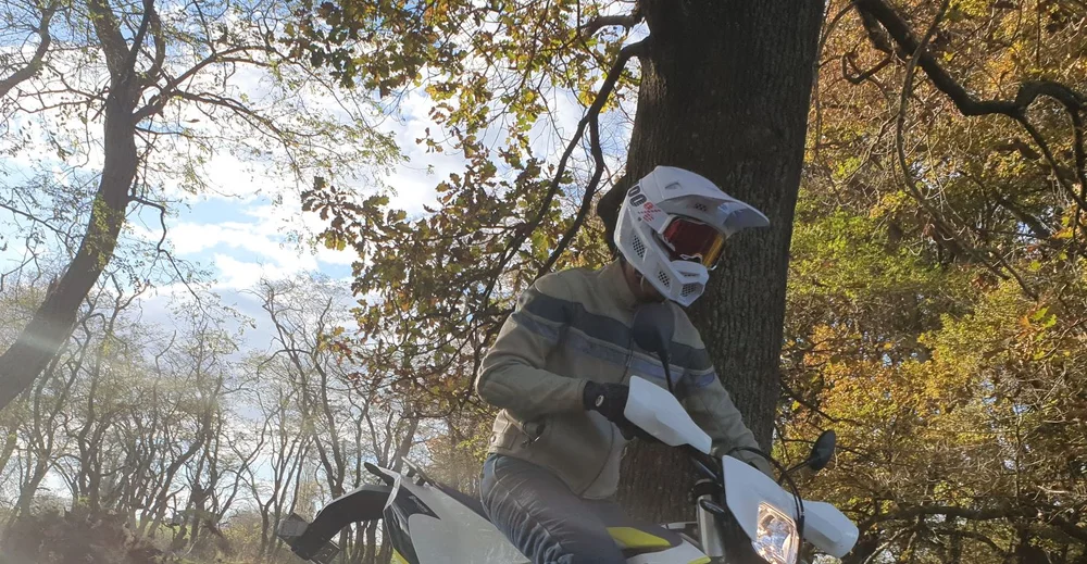 GEAR REVIEW: FOX V3 HELMET — thedirt.co.nz