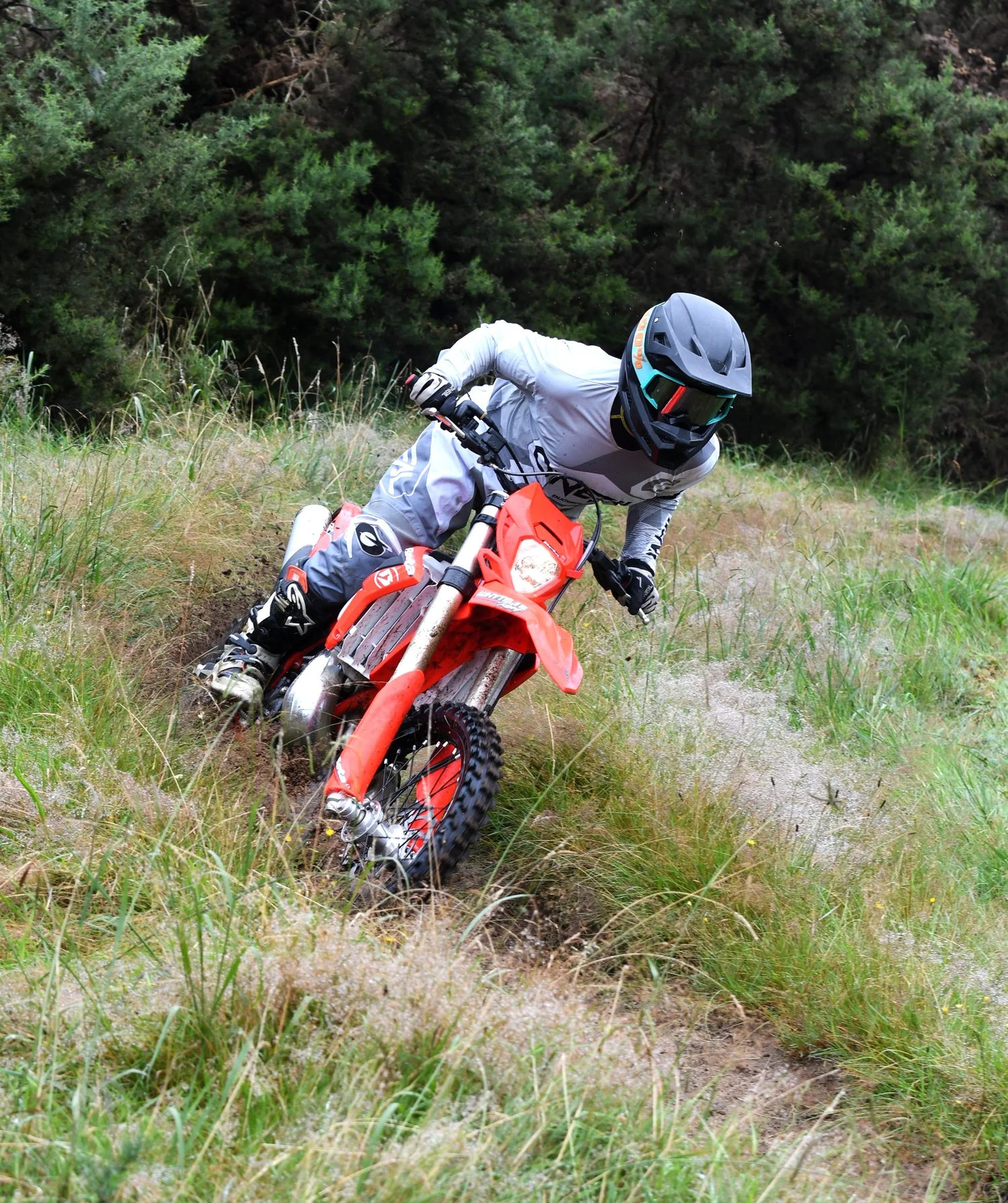 UP CLOSE: 2023 BETA 200 RR — thedirt.co.nz