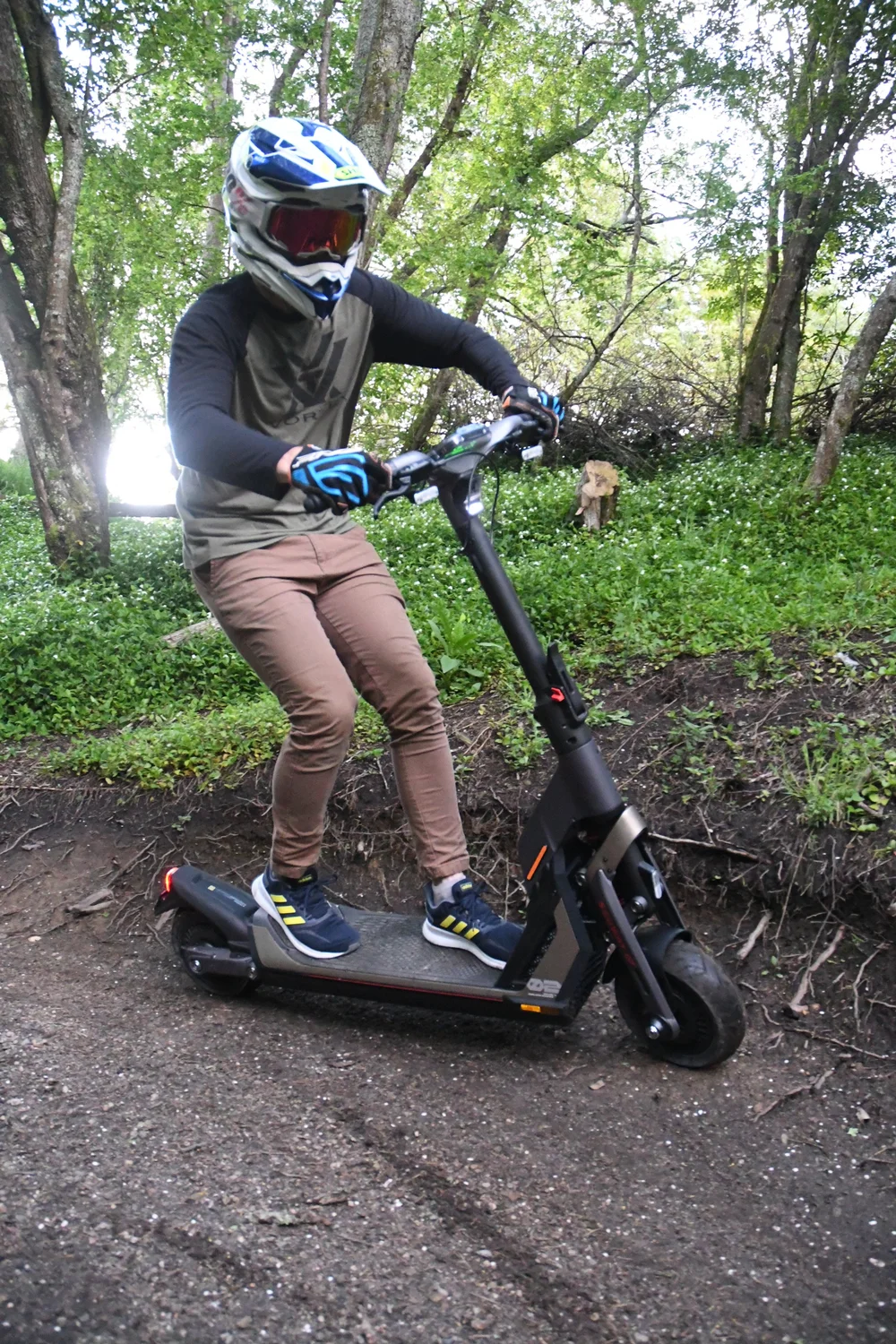 FIRST IMPRESSIONS: SEGWAY GT2 SUPER SCOOTER — thedirt.co.nz