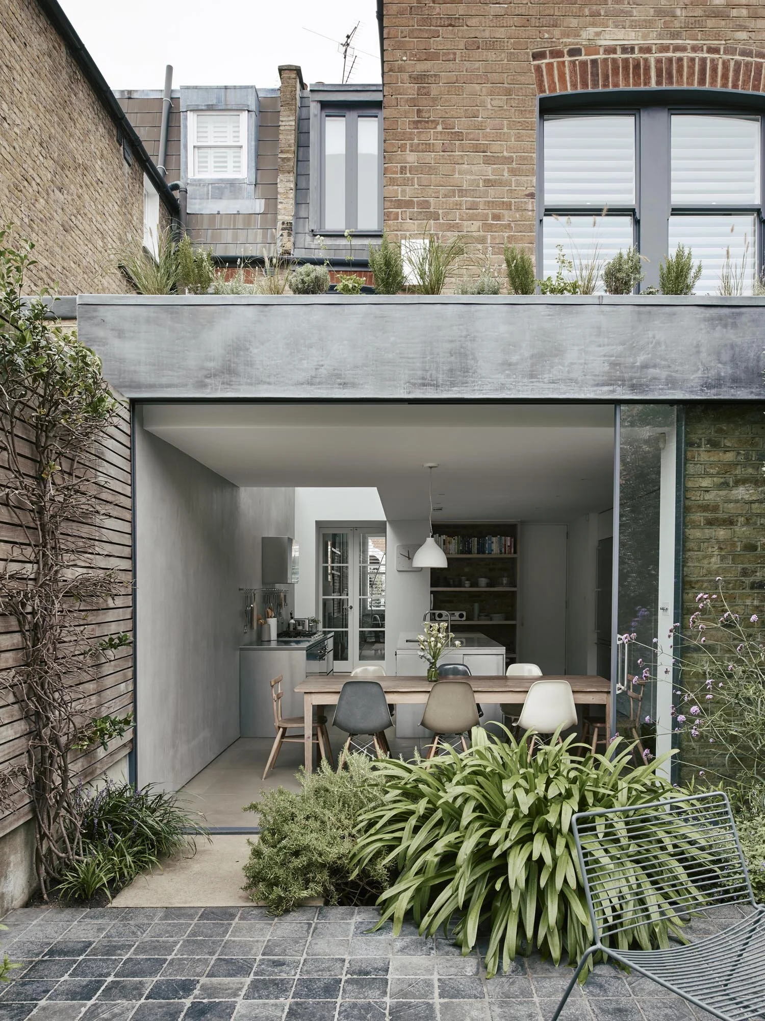 Powell Tuck Associates