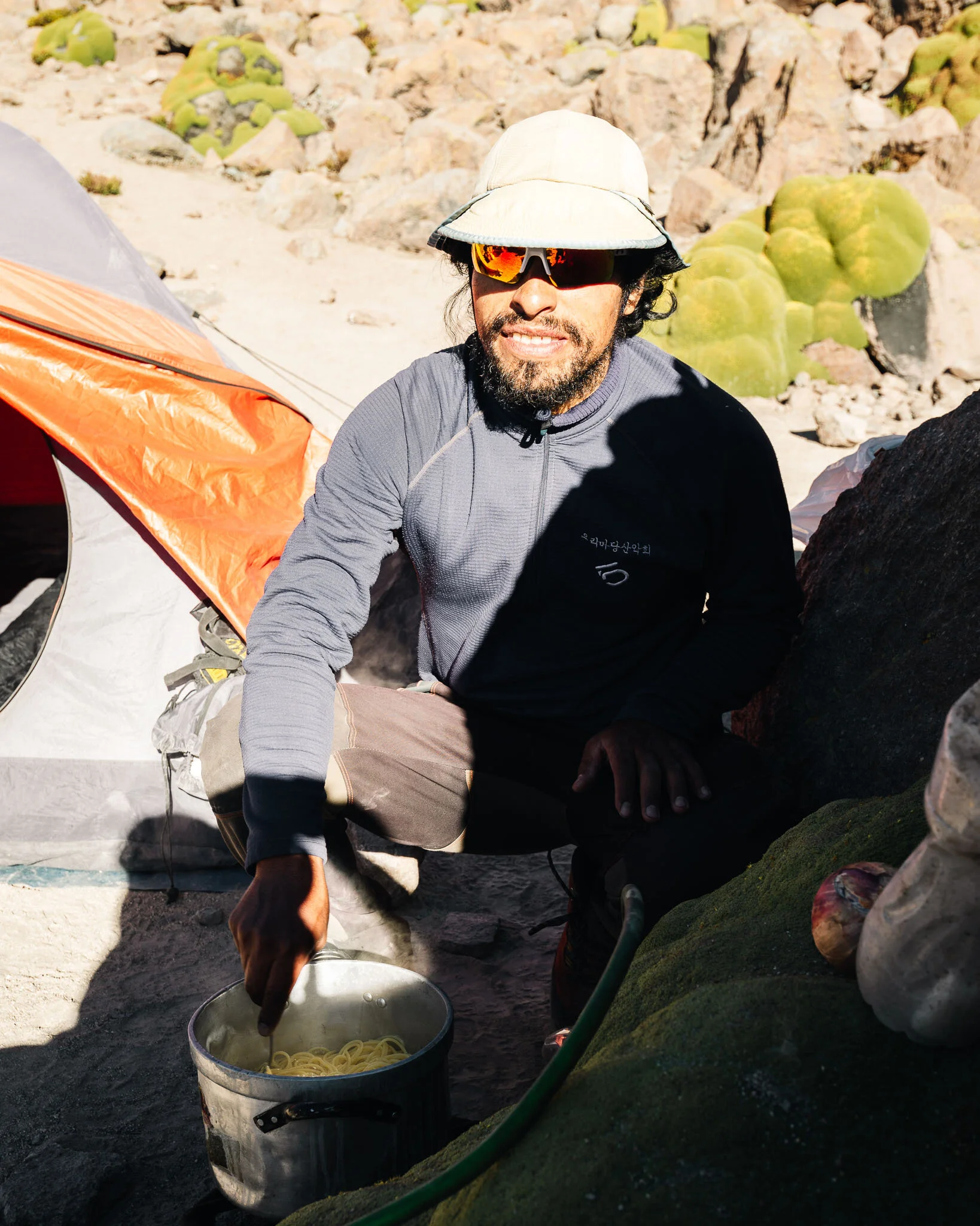 Auf den Vulkan Chachani in Peru, der Traum von 6000m — Felix Dorn ...