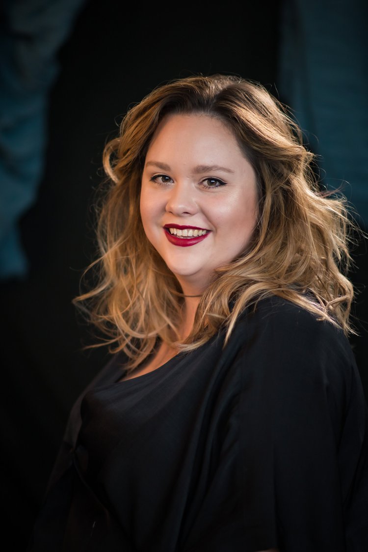 Natasha Elliott - mezzo soprano — Regents Opera