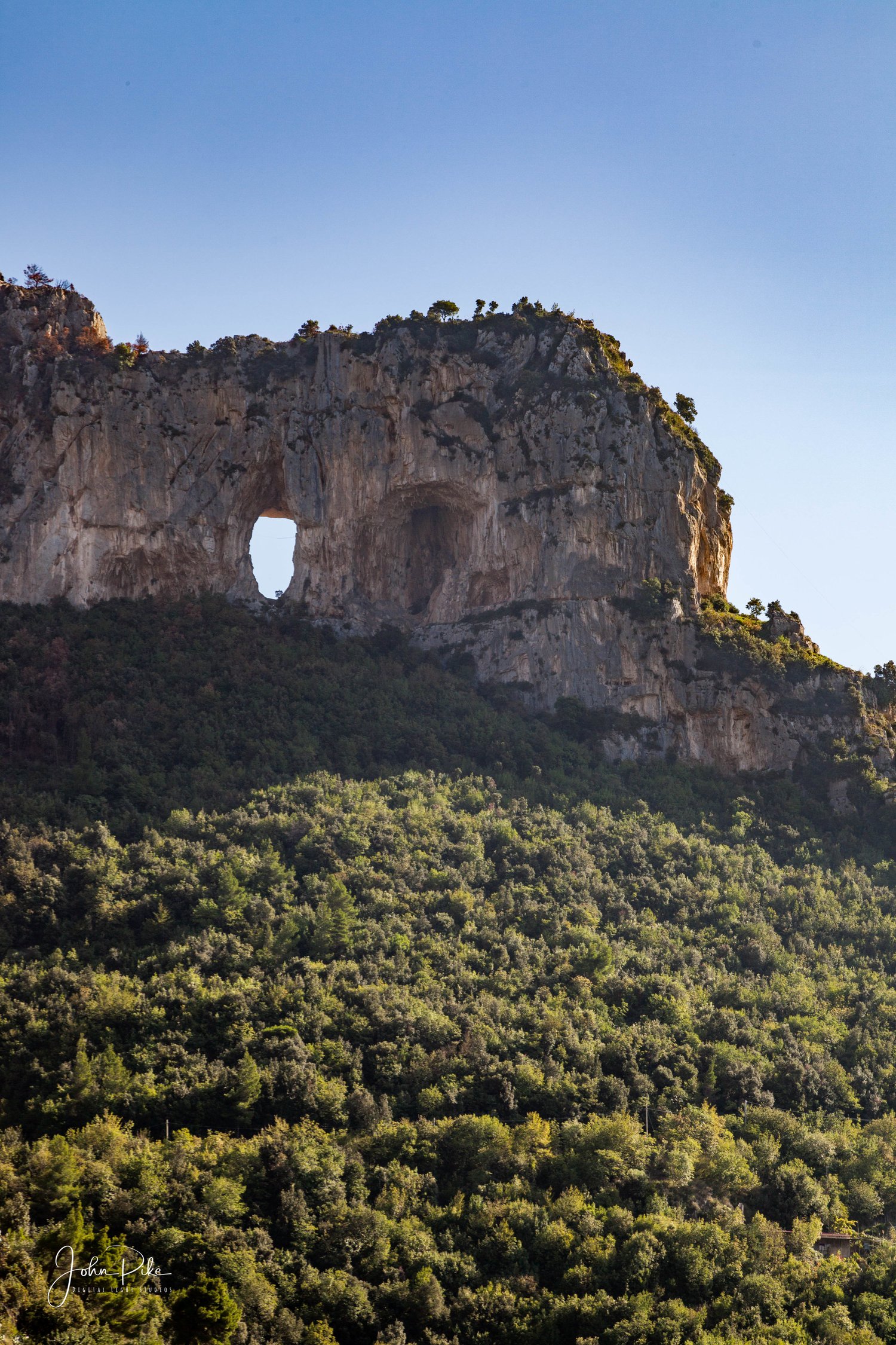 Trekking to Montepertuso's Hole — Leave the Harbor