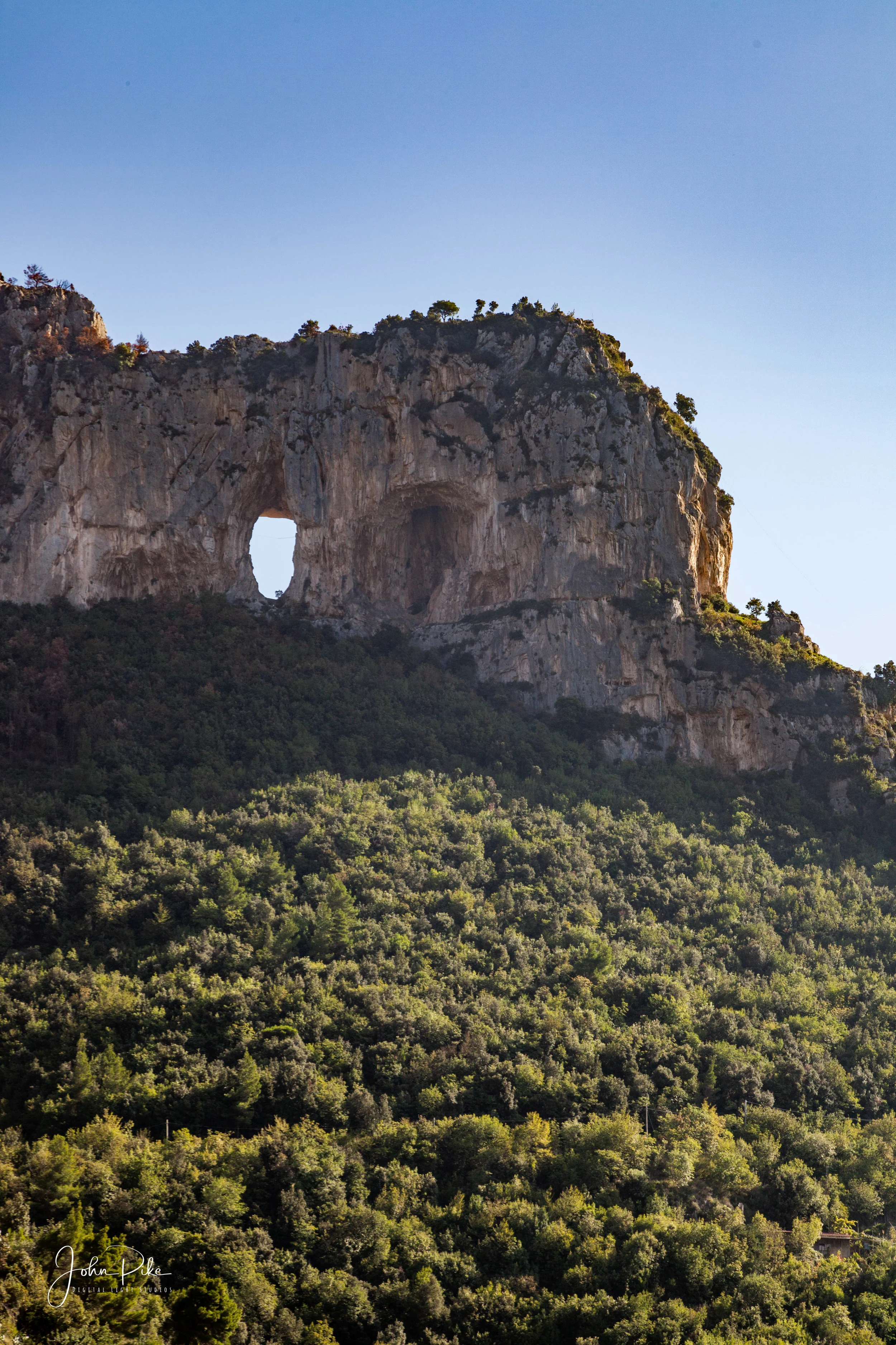 Trekking to Montepertuso's Hole — Leave the Harbor