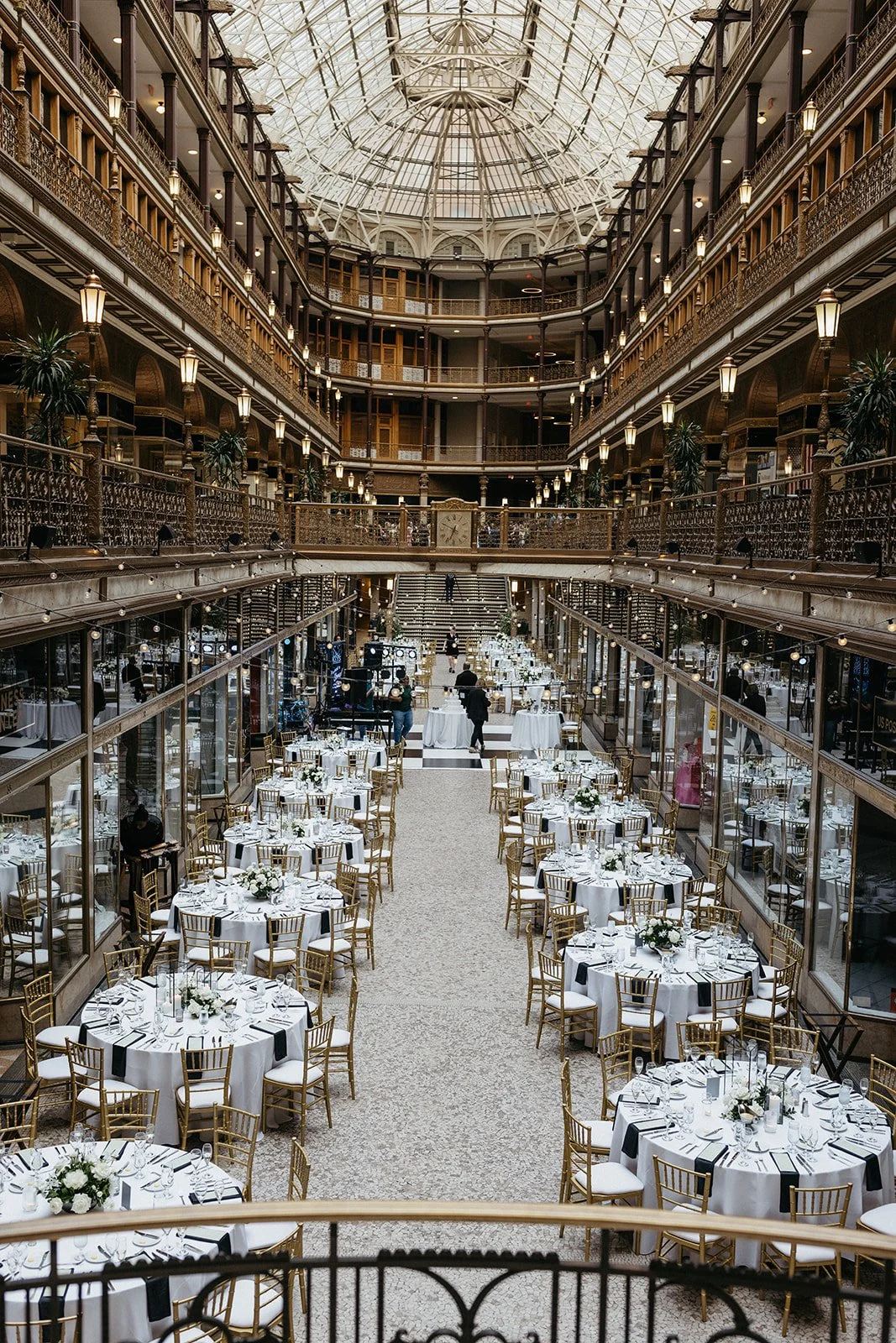 Choosing the Perfect Cleveland Wedding Venue - Oak + Honey Event ...